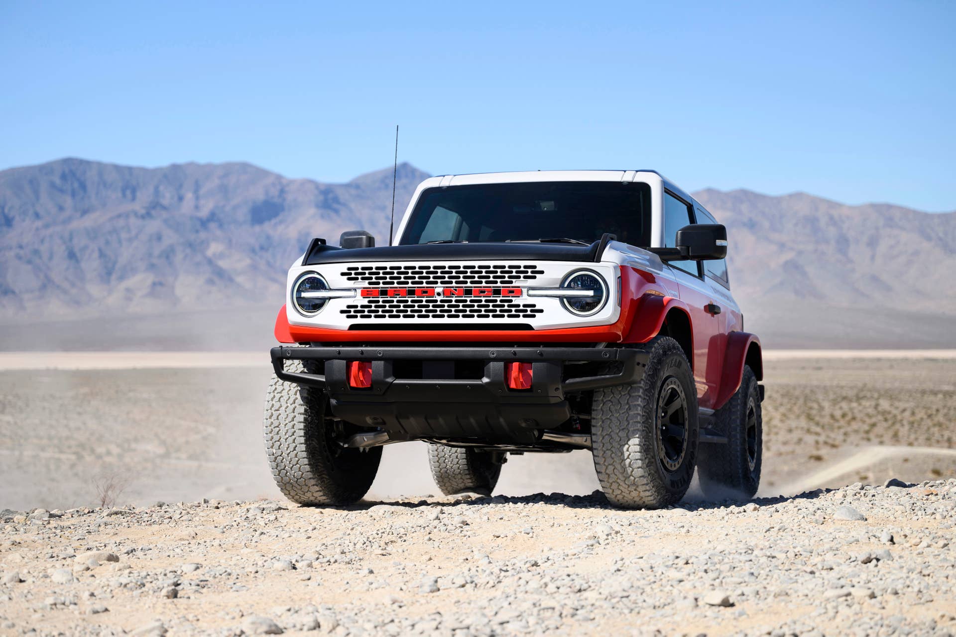 2026 Ford Bronco Review, Specs, Pricing, and Warranty - Autoblog