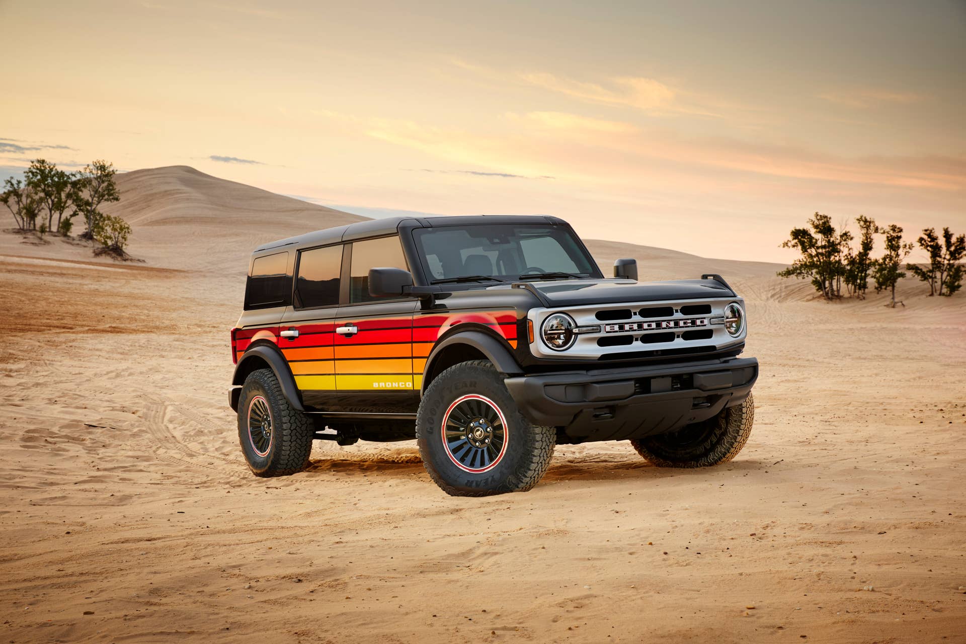 2026 Ford Bronco Review, Specs, Pricing, and Warranty - Autoblog