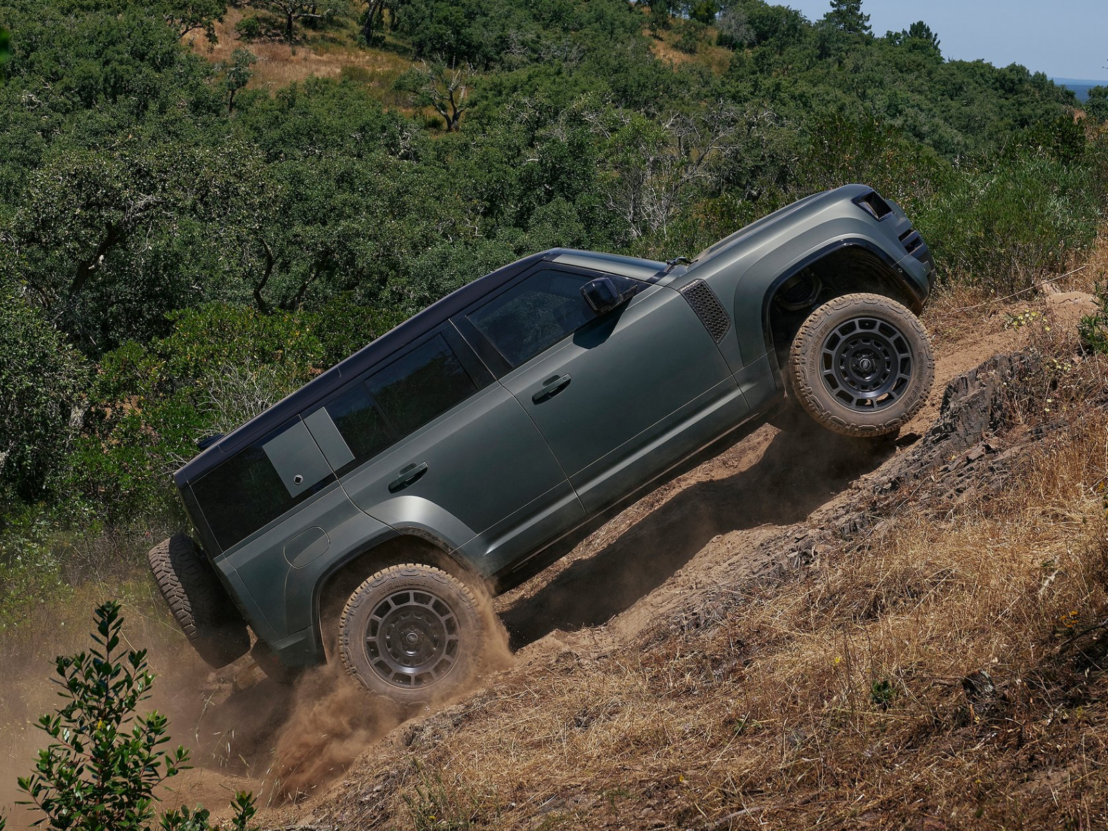 Lexus GX 550 Vs. Land Rover Defender 110: The Off-Road Luxury Fight ...