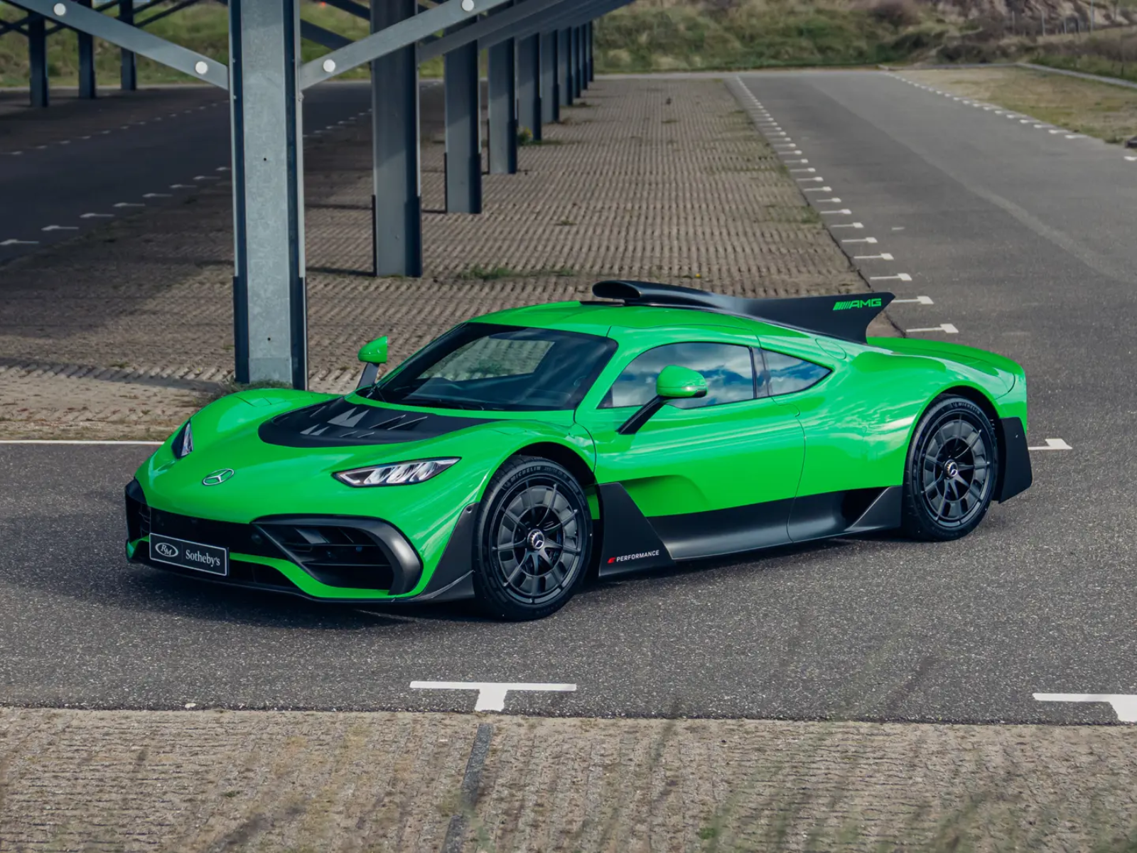 Mercedes-AMG One needs $44,000 service after just 115 miles - TheAutoExec