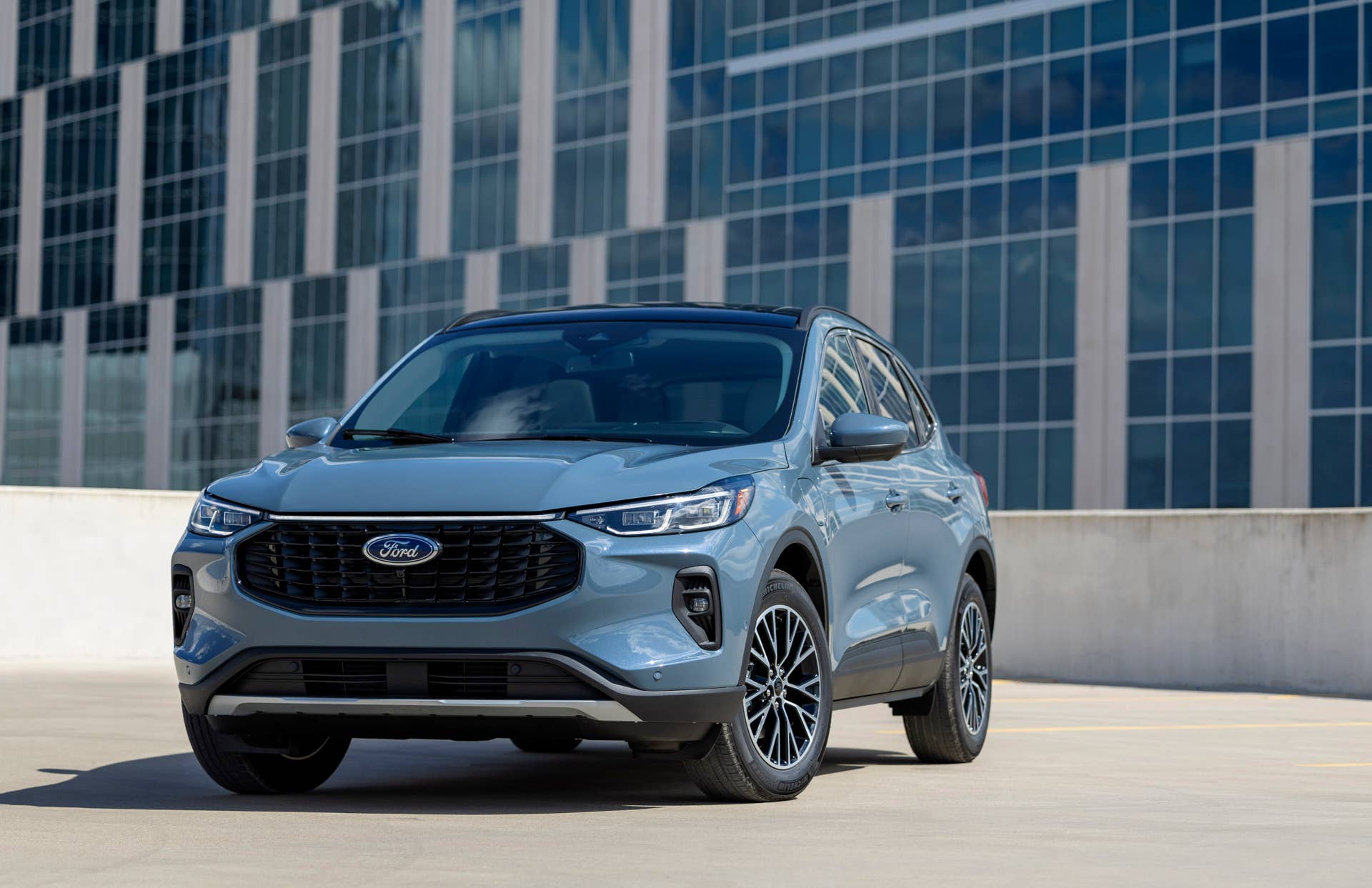 2026 Ford Escape Review, Specs, Pricing, and Warranty - Autoblog