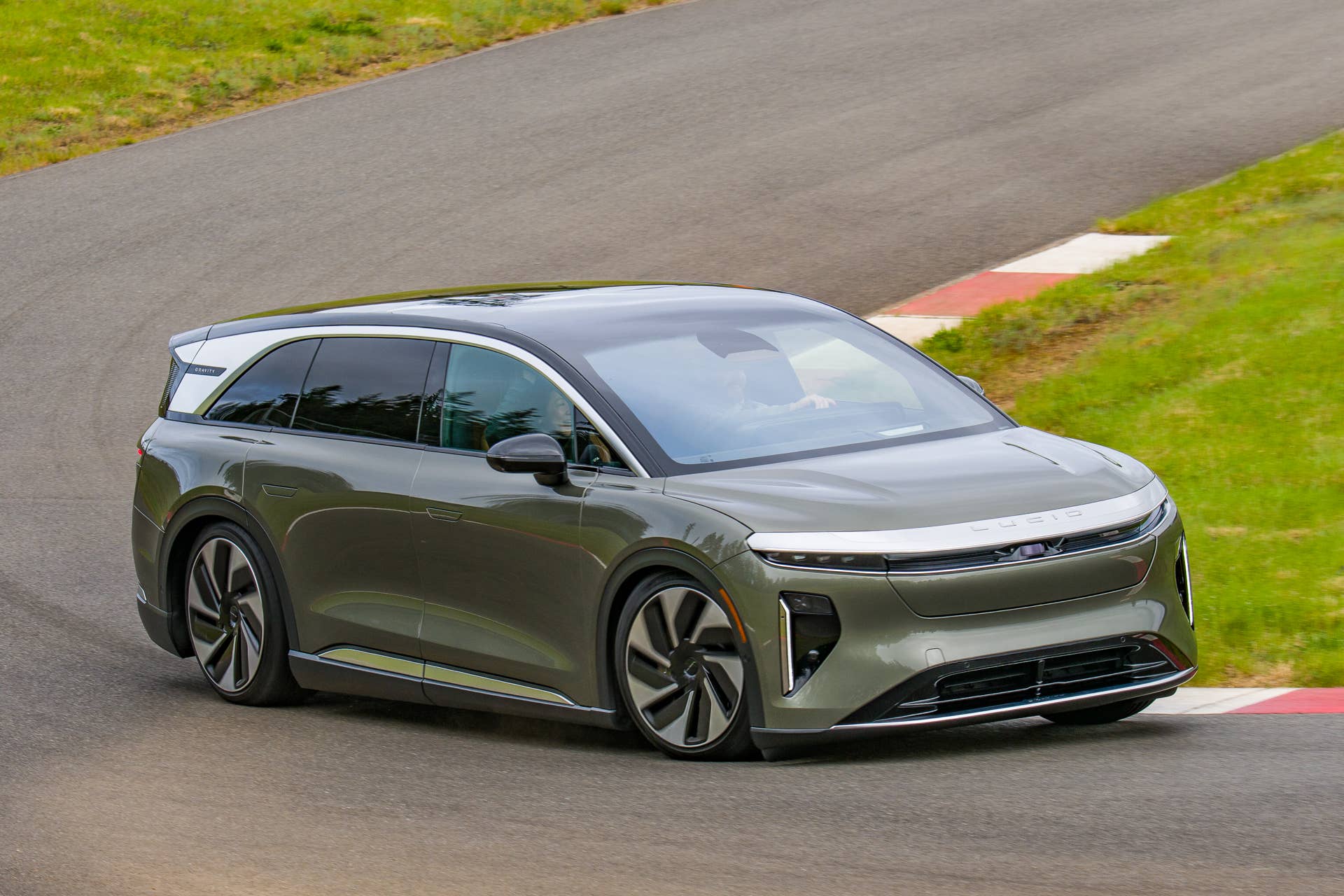 I Drove The 2026 Lucid Gravity Grand Touring At Mudfest: Here's My ...