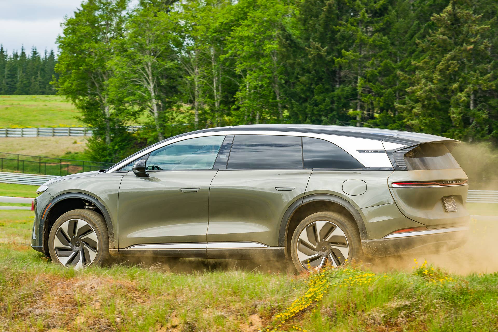 I Drove The 2026 Lucid Gravity Grand Touring At Mudfest: Here's My ...
