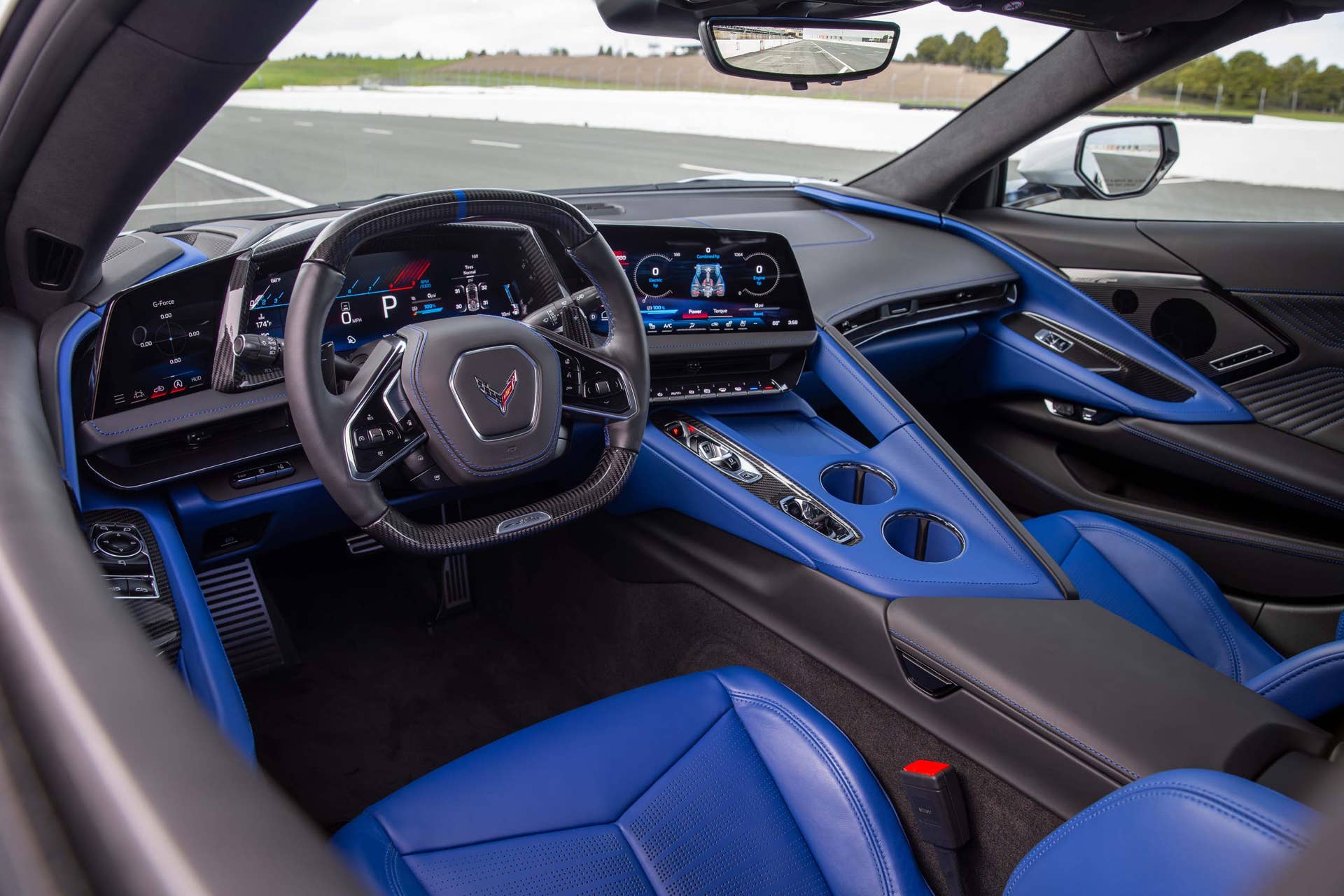 Chevrolet Corvette Turns Its Biggest Weakness Into An Award-Winning ...