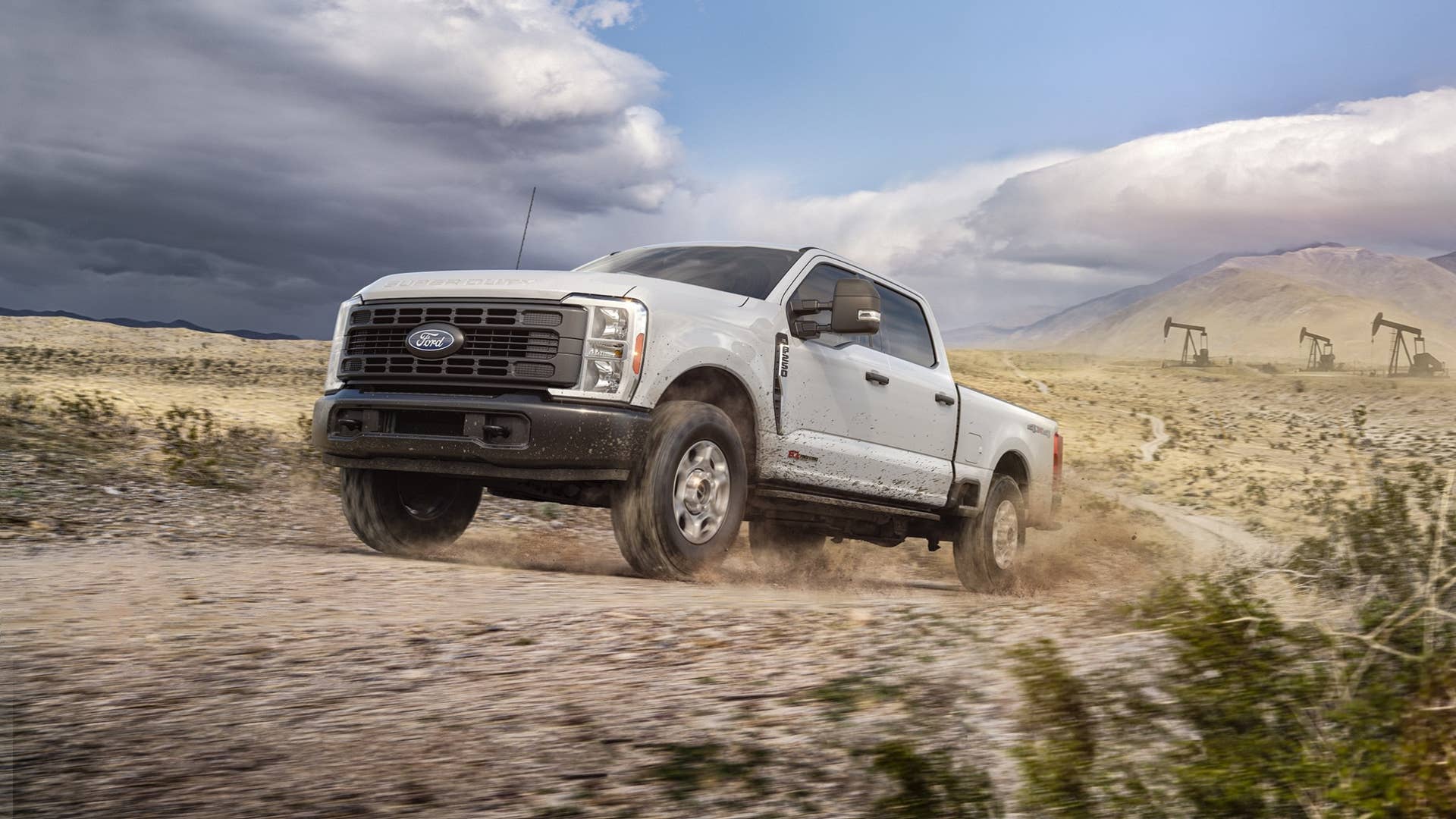 2027 Ford Super Duty Drops Base Engines As Godzilla V8 Becomes Standard ...