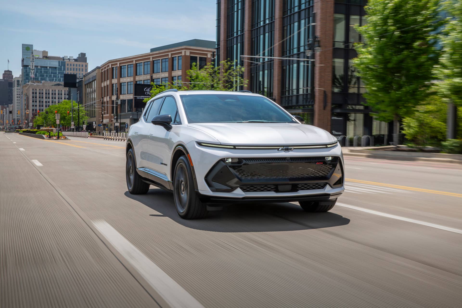 2026 Chevy Equinox EV Lease Is On The Pricy Side for May - Autoblog