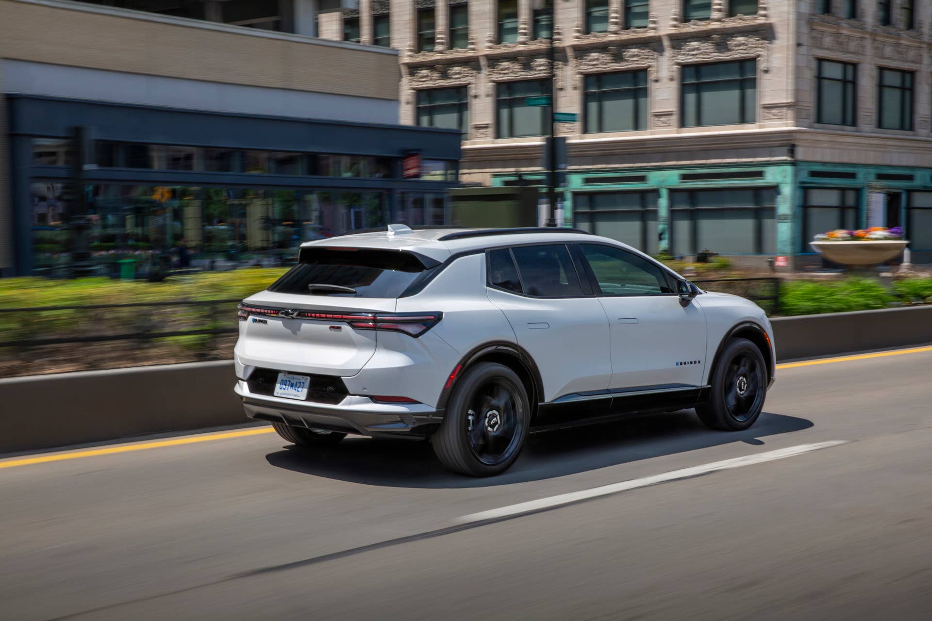 2026 Chevy Equinox EV Lease Is On The Pricy Side for May - Autoblog