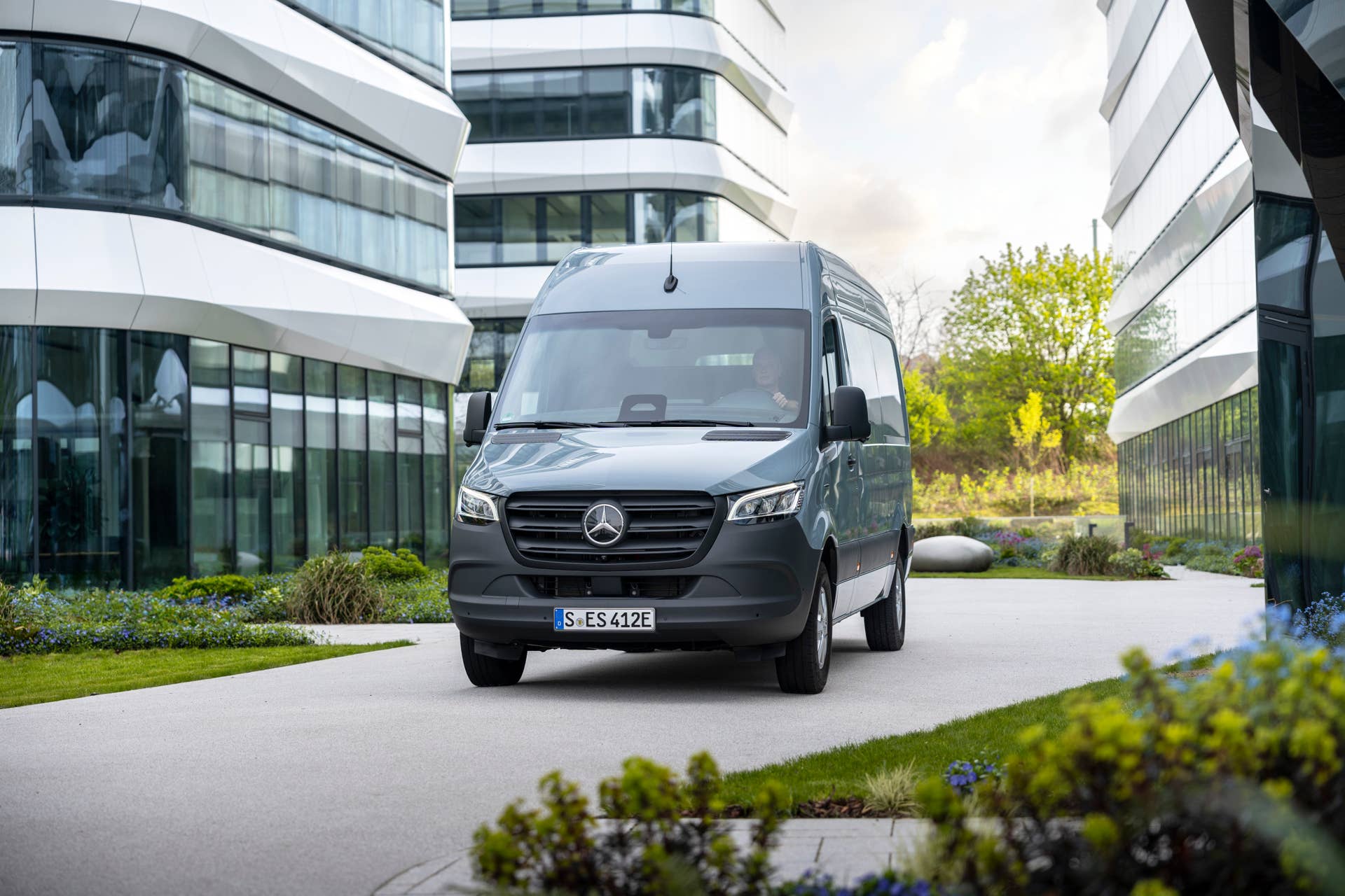 2025 Mercedes-Benz Sprinter Review, Specs, Pricing, and Warranty - Autoblog