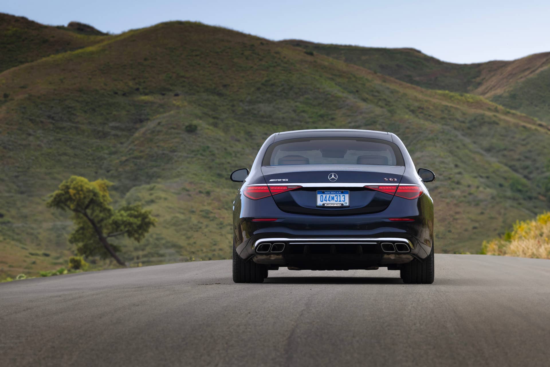 2025 Mercedes-AMG S 63 Review, Specs, Pricing, and Warranty - Autoblog