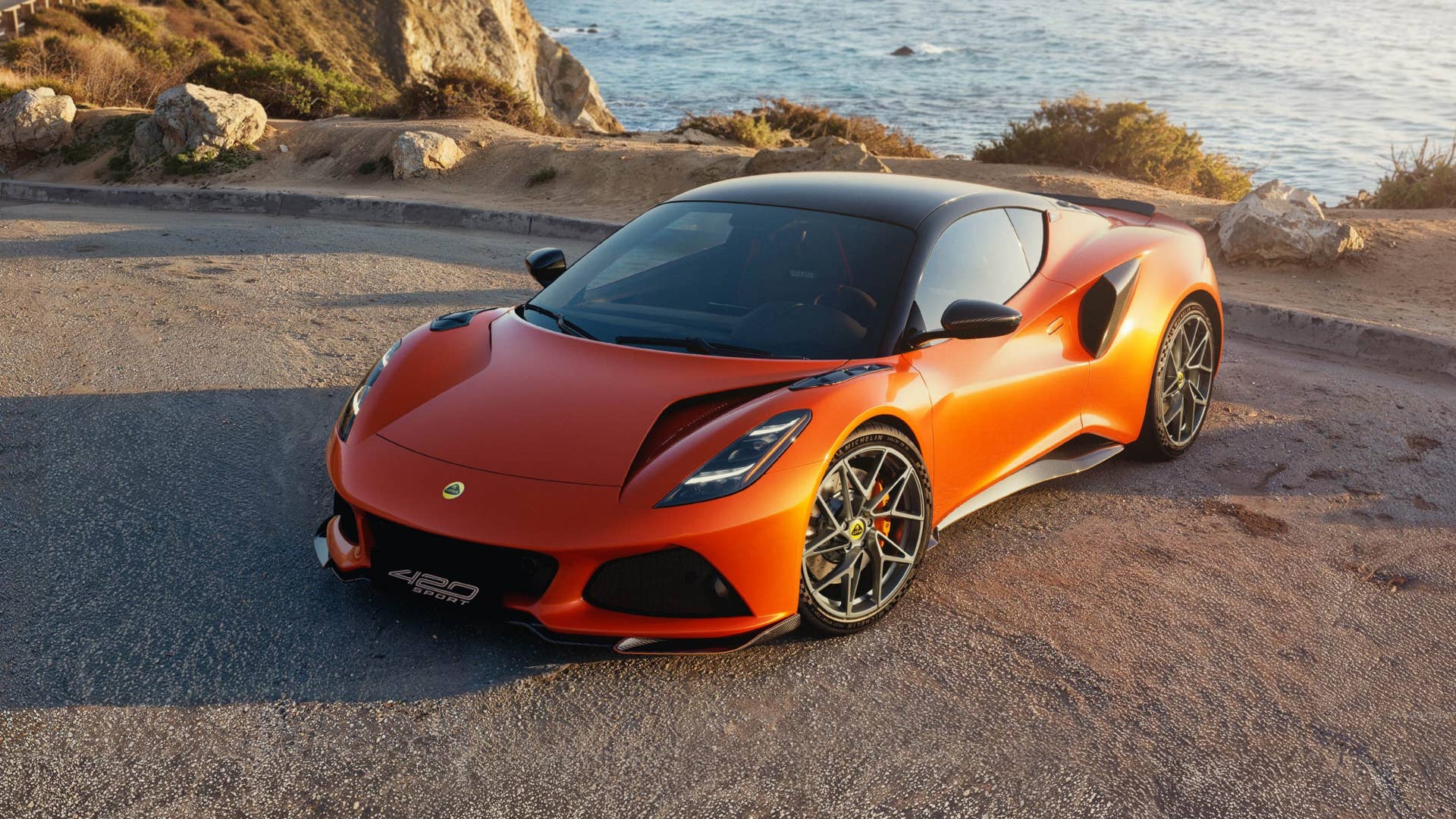 Lotus May Bring Back The Esprit With V8 Hybrid Power To Fight Ferrari ...
