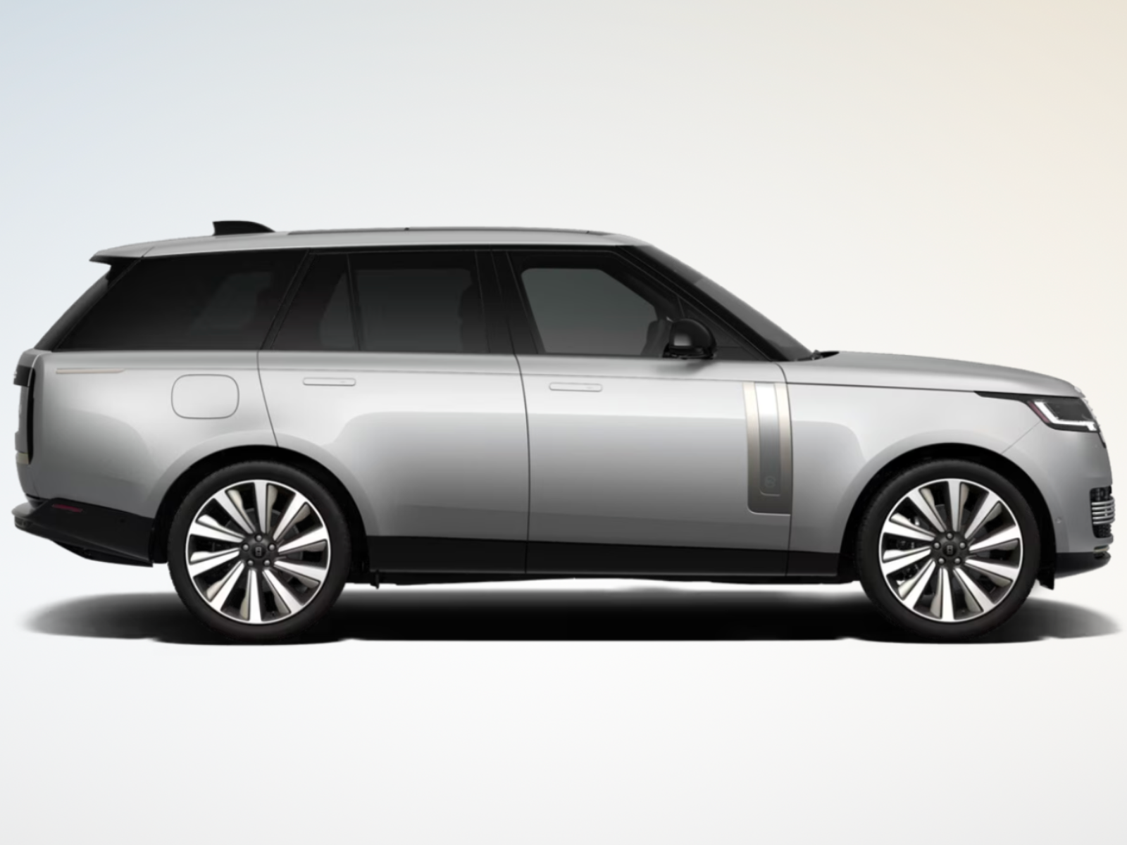 Range Rover SV Ultra Turns A $252,800 SUV Into A Rolling Luxury Lounge ...