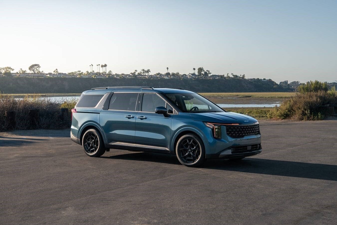 2026 Kia Carnival Review, Specs, Pricing, and Warranty - Autoblog