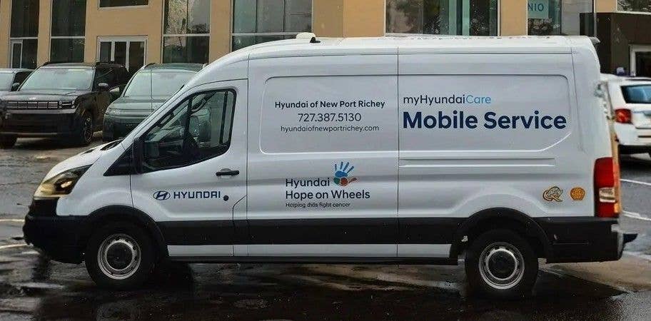 Hyundai Is Sending Service Vans To Fix A Problem Its Dealers Can’t ...