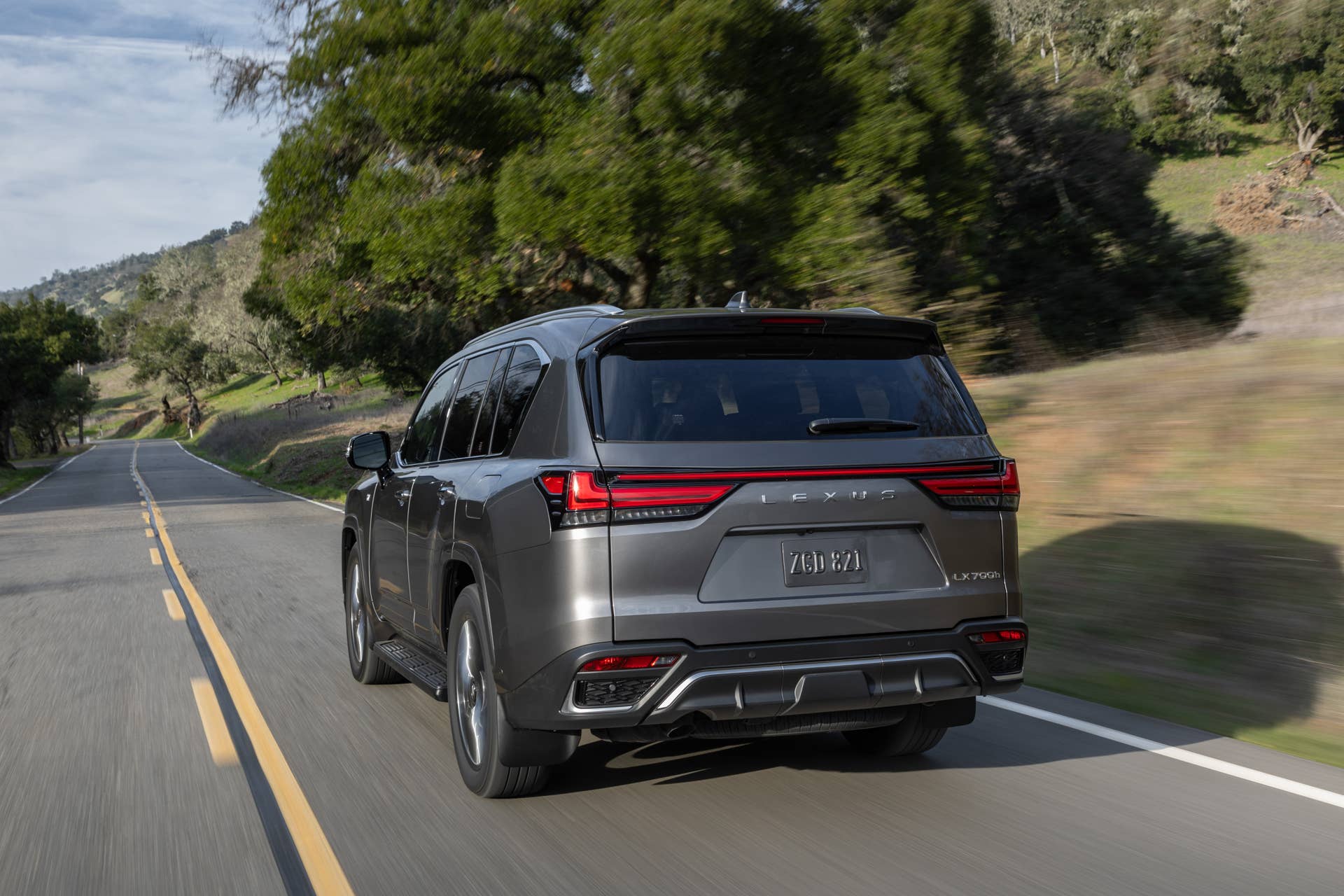 2026 Lexus LX Review, Specs, Pricing, and Warranty - Autoblog
