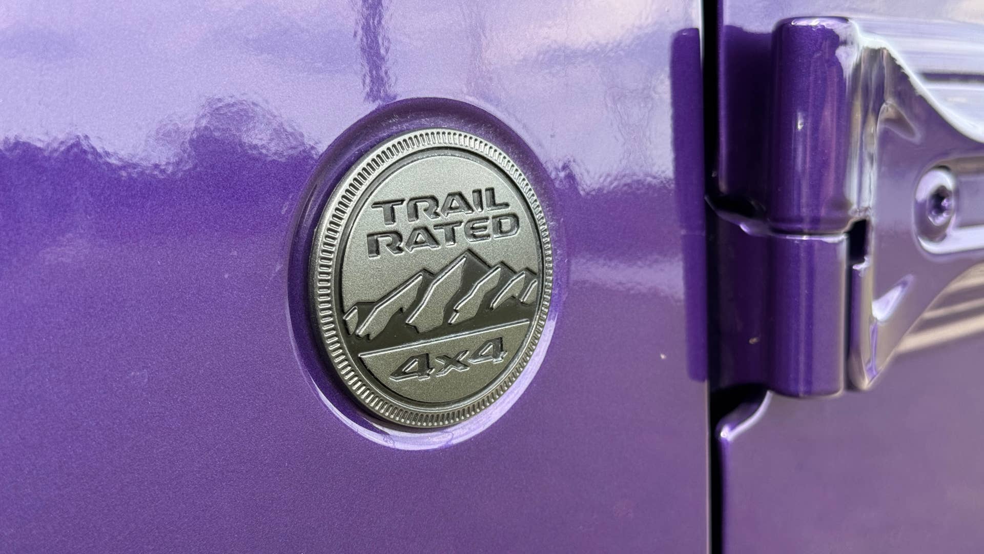 Jeep Buyers Are Getting Younger And Richer, But Value Still Matters ...