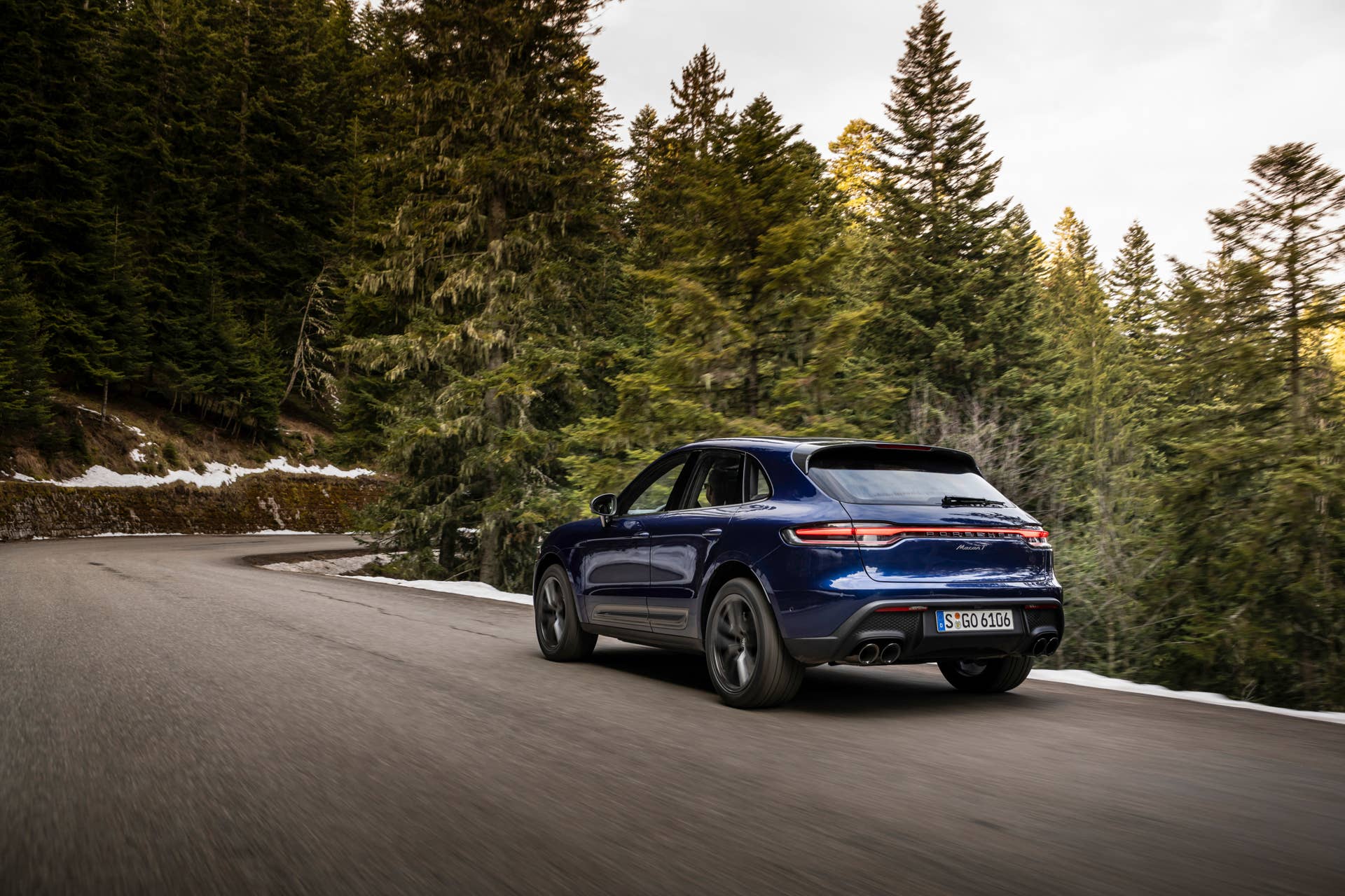 2026 Porsche Macan Review, Specs, Pricing, and Warranty - Autoblog
