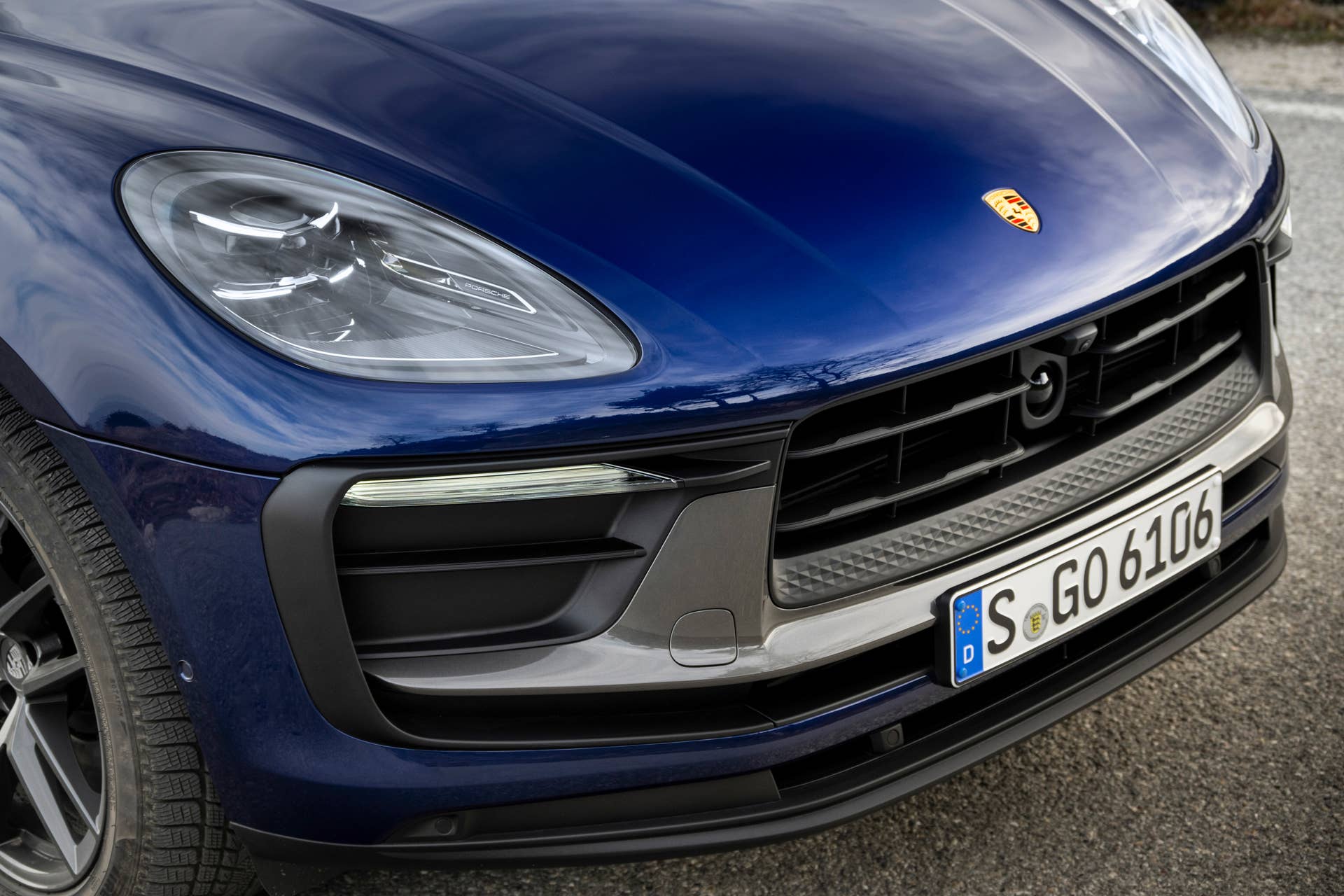 2026 Porsche Macan Review, Specs, Pricing, and Warranty - Autoblog