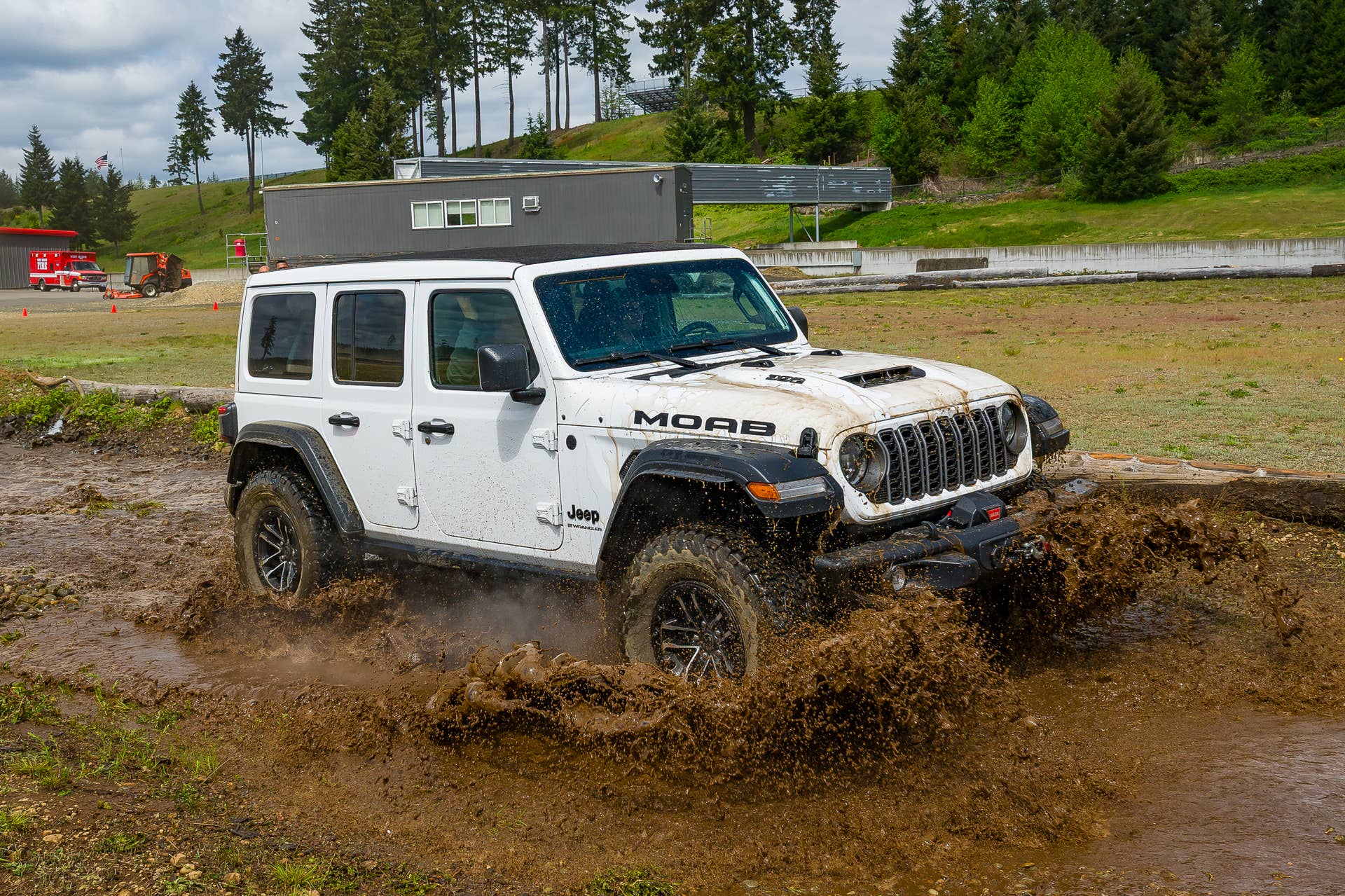 A Jeep-Land Rover Team Up Could Be Bad News for Ford - Autoblog
