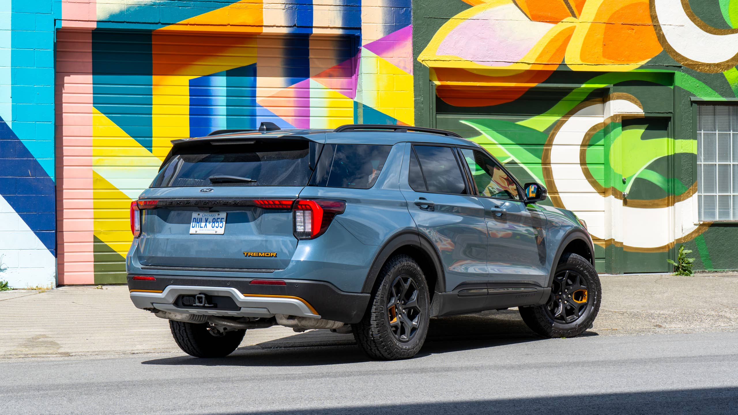 2026 Ford Explorer vs 2026 Chevrolet Traverse: Which Is Most Reliable ...