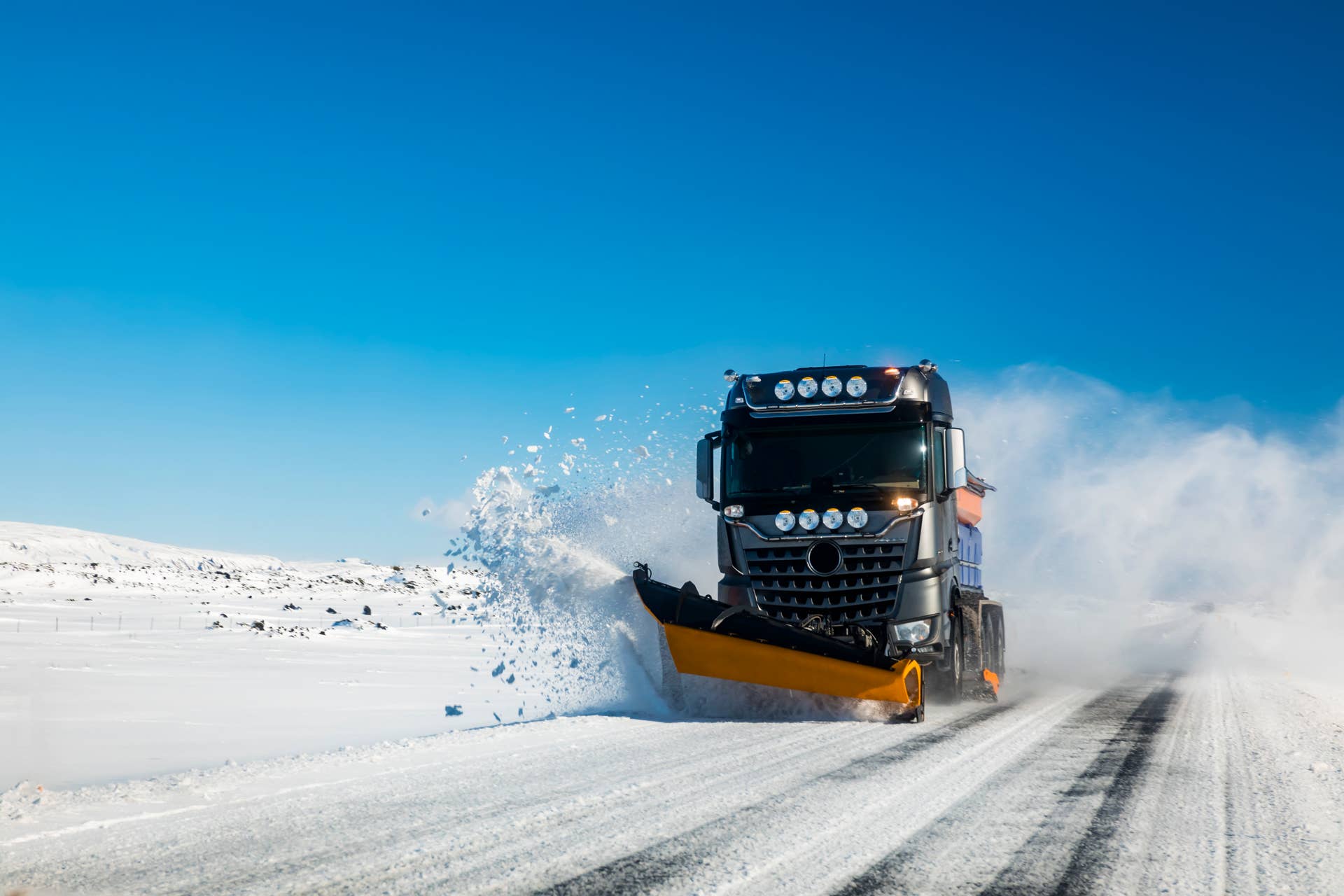 Crews Battle Massive 15-Foot Snowdrifts to Open Yellowstone's Most ...