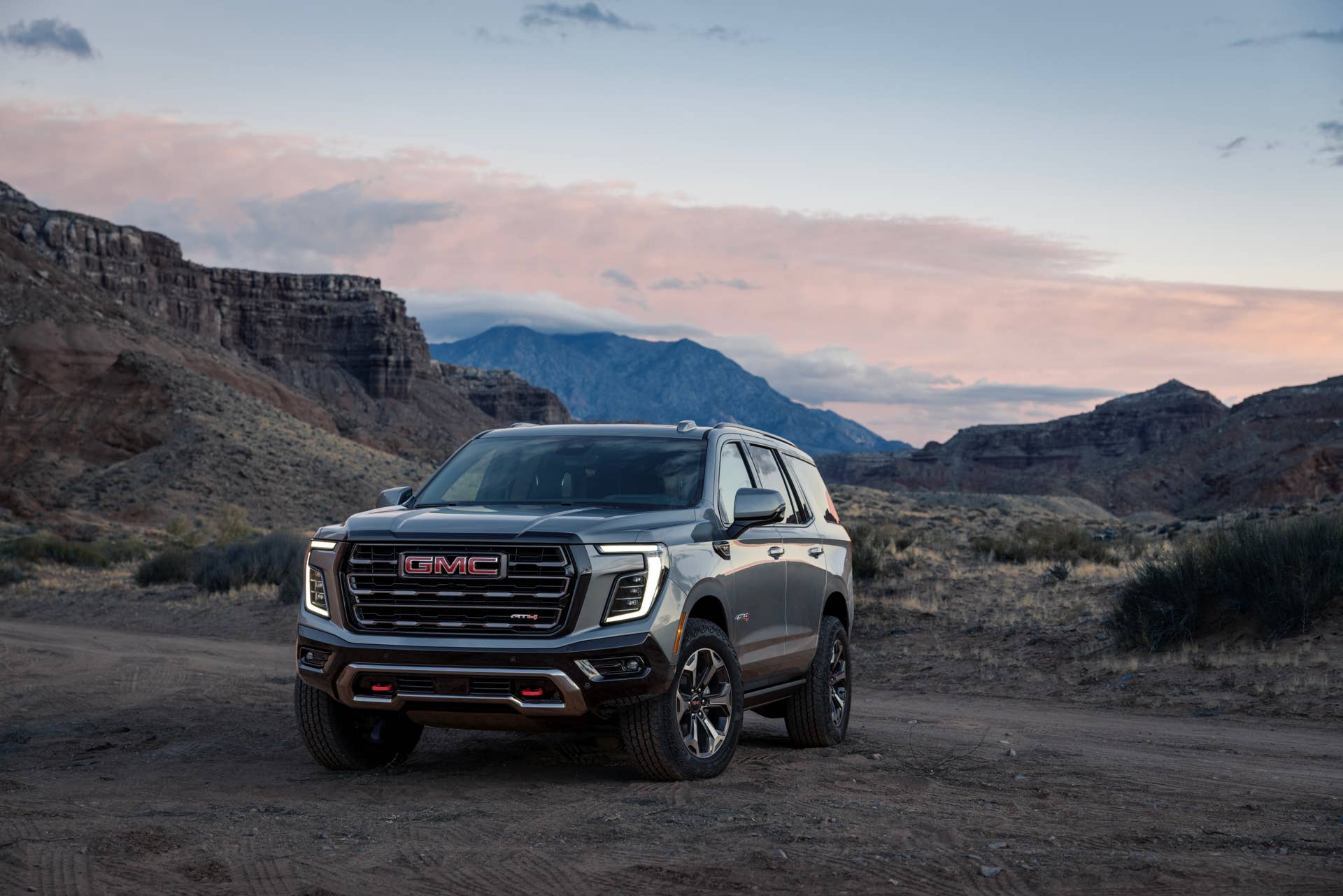2025 GMC Yukon Review, Specs, Pricing, and Warranty - Autoblog