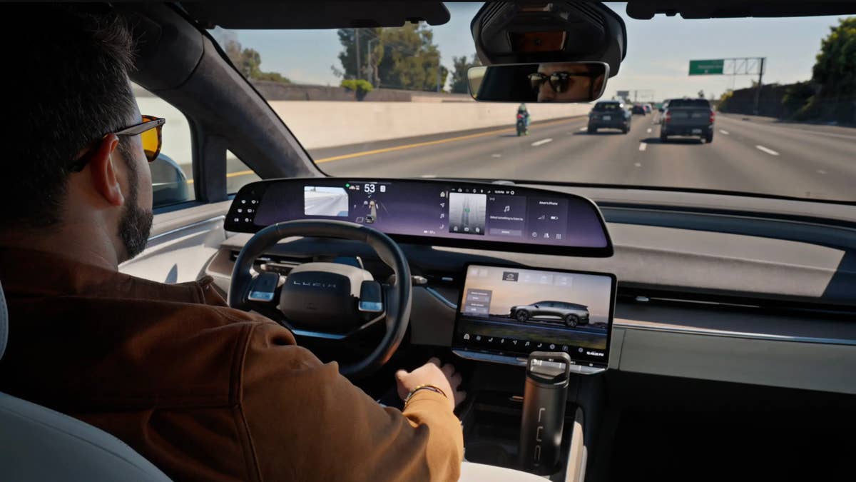 Lucid Gravity Adds Hands-Free Driving With One Big Tesla Catch - Autoblog