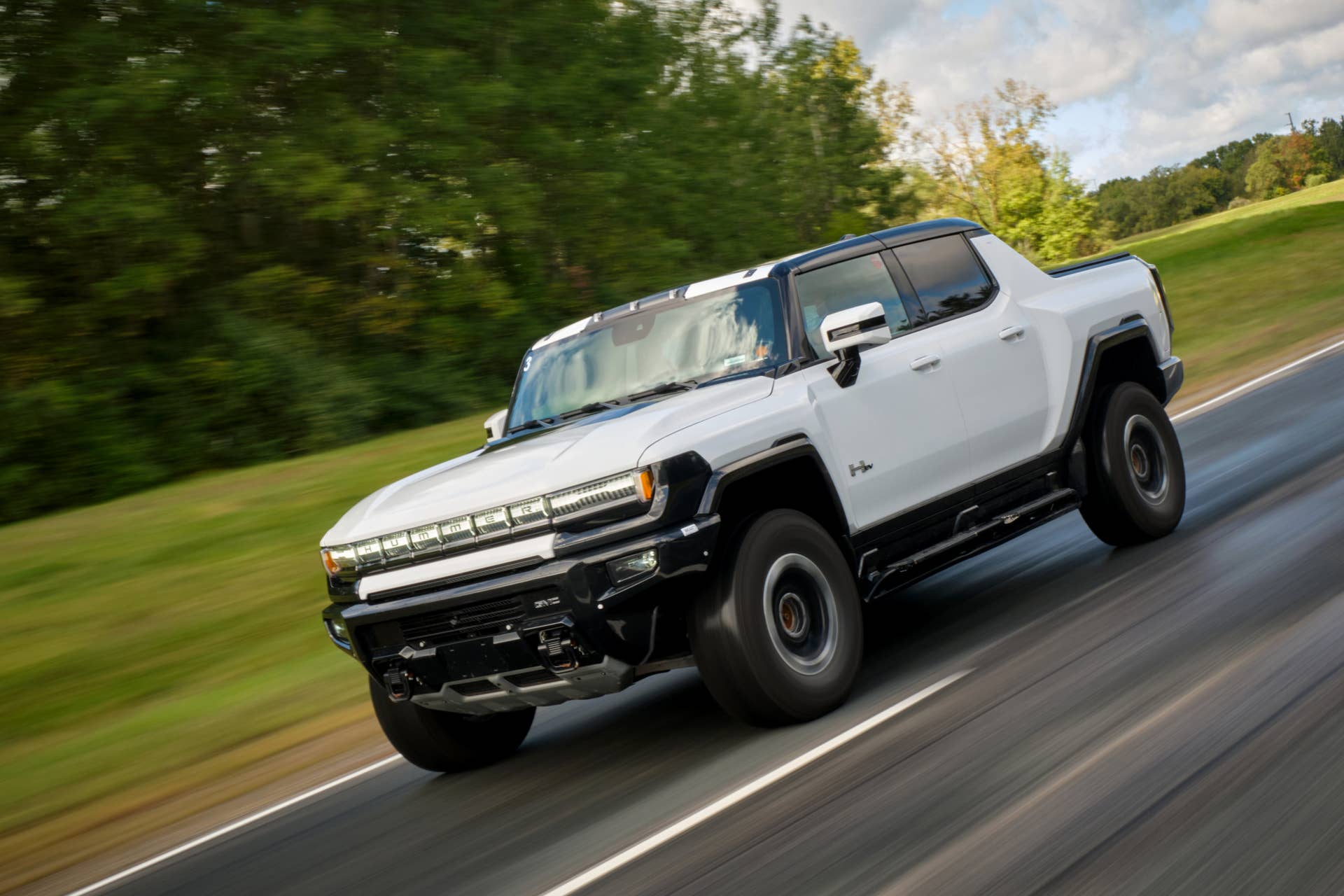 2026 GMC Hummer EV Pickup Review, Specs, Pricing and Warranty - Autoblog