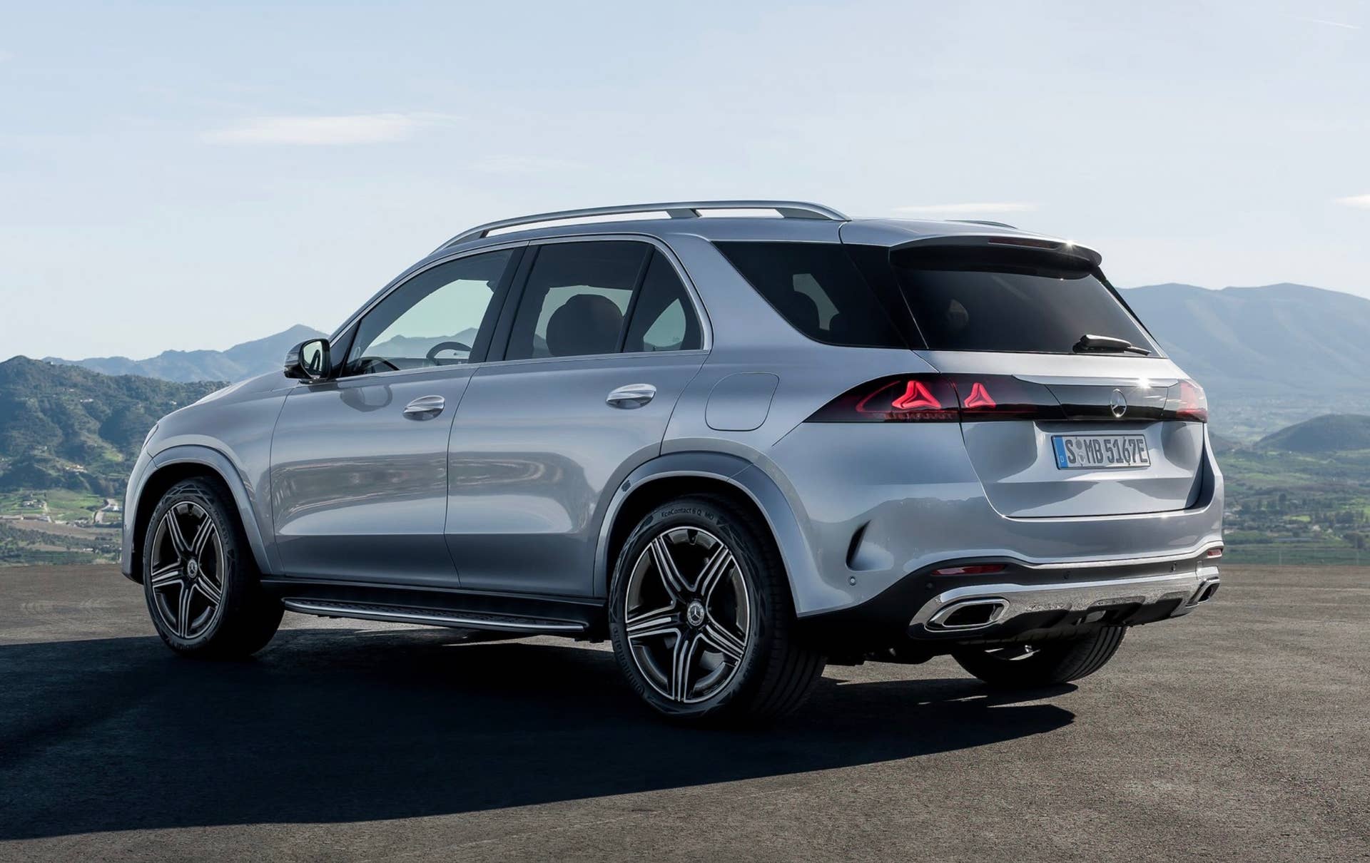 2027 Audi Q7 Vs. 2027 Mercedes-Benz GLE-Class: 5 Key Differences - Autoblog