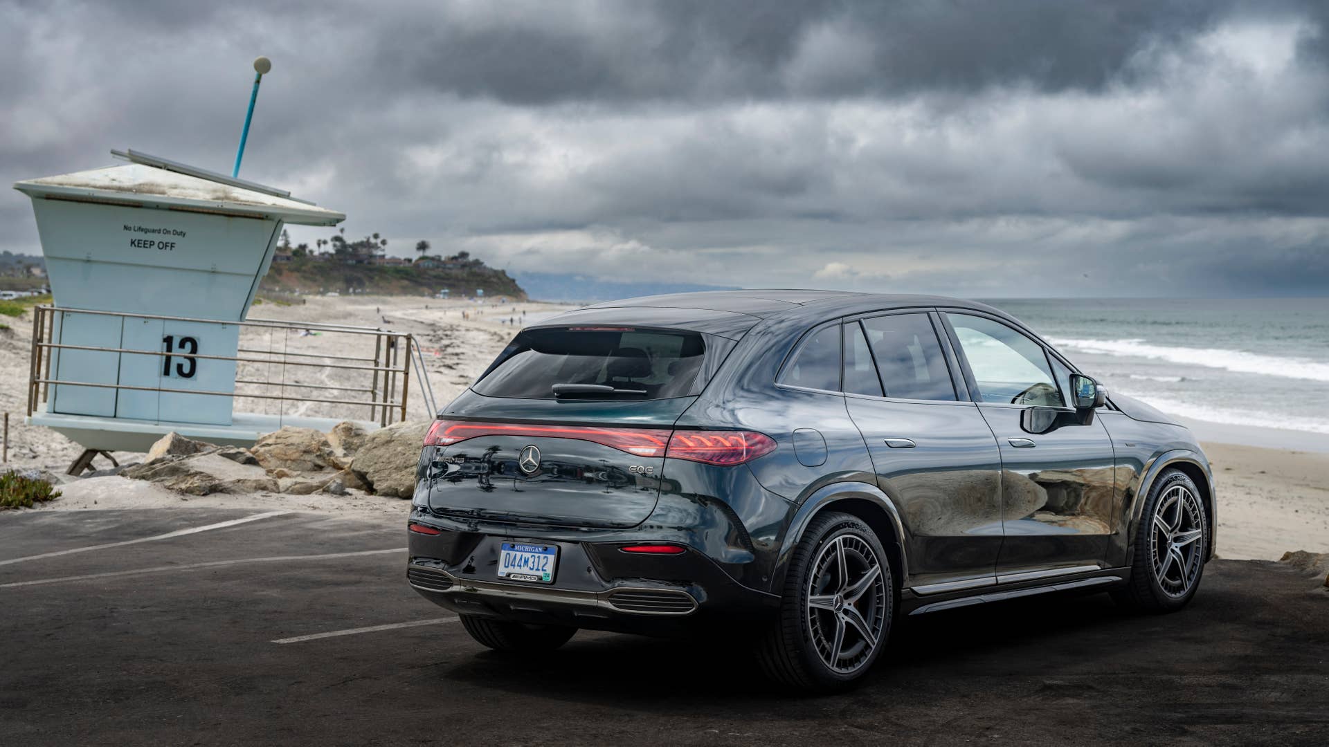 2026 Mercedes-AMG EQE SUV Review, Specs, Pricing, and Warranty - Autoblog