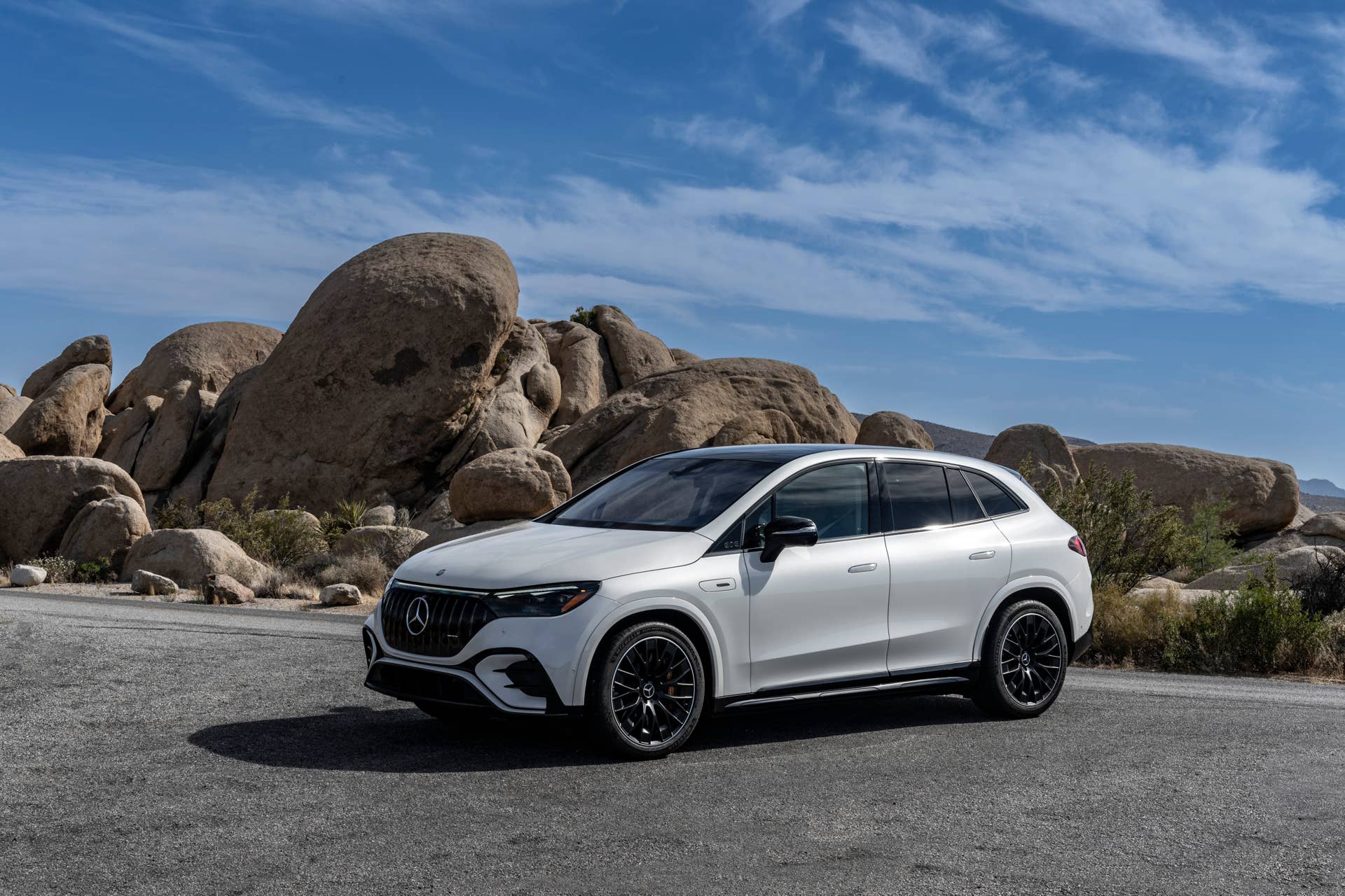 2025 Mercedes-AMG2025 Mercedes-AMG EQE SUV Review, Specs, Pricing, and ...