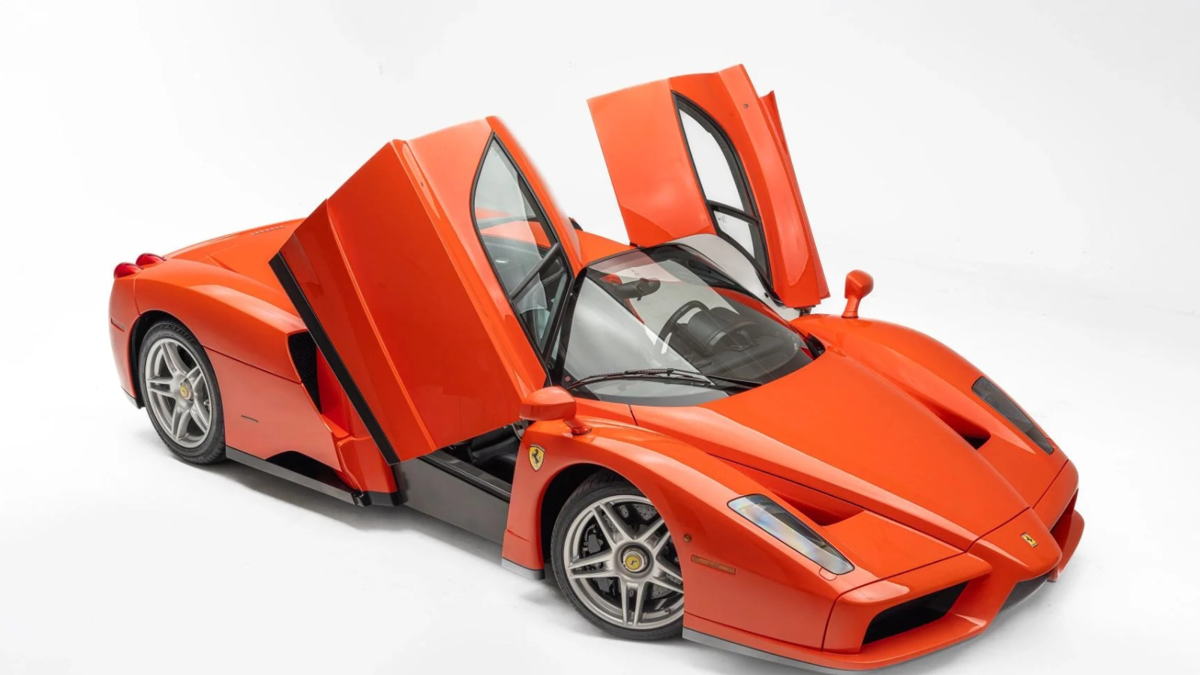 This Ferrari Enzo Sold For A Record $13 Million Without A Single Bidder ...