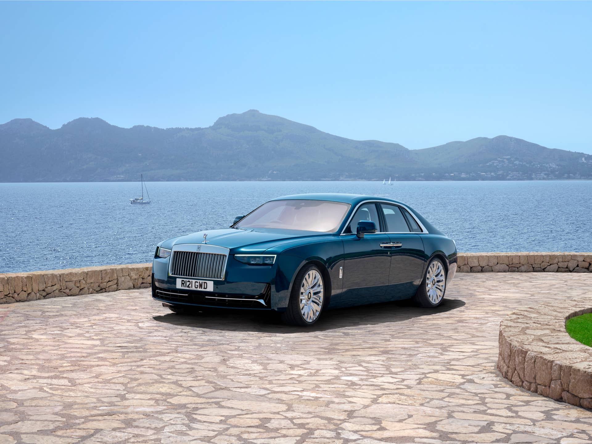 2026 Rolls-Royce Ghost Review, Specs, Pricing and Warranty - Autoblog