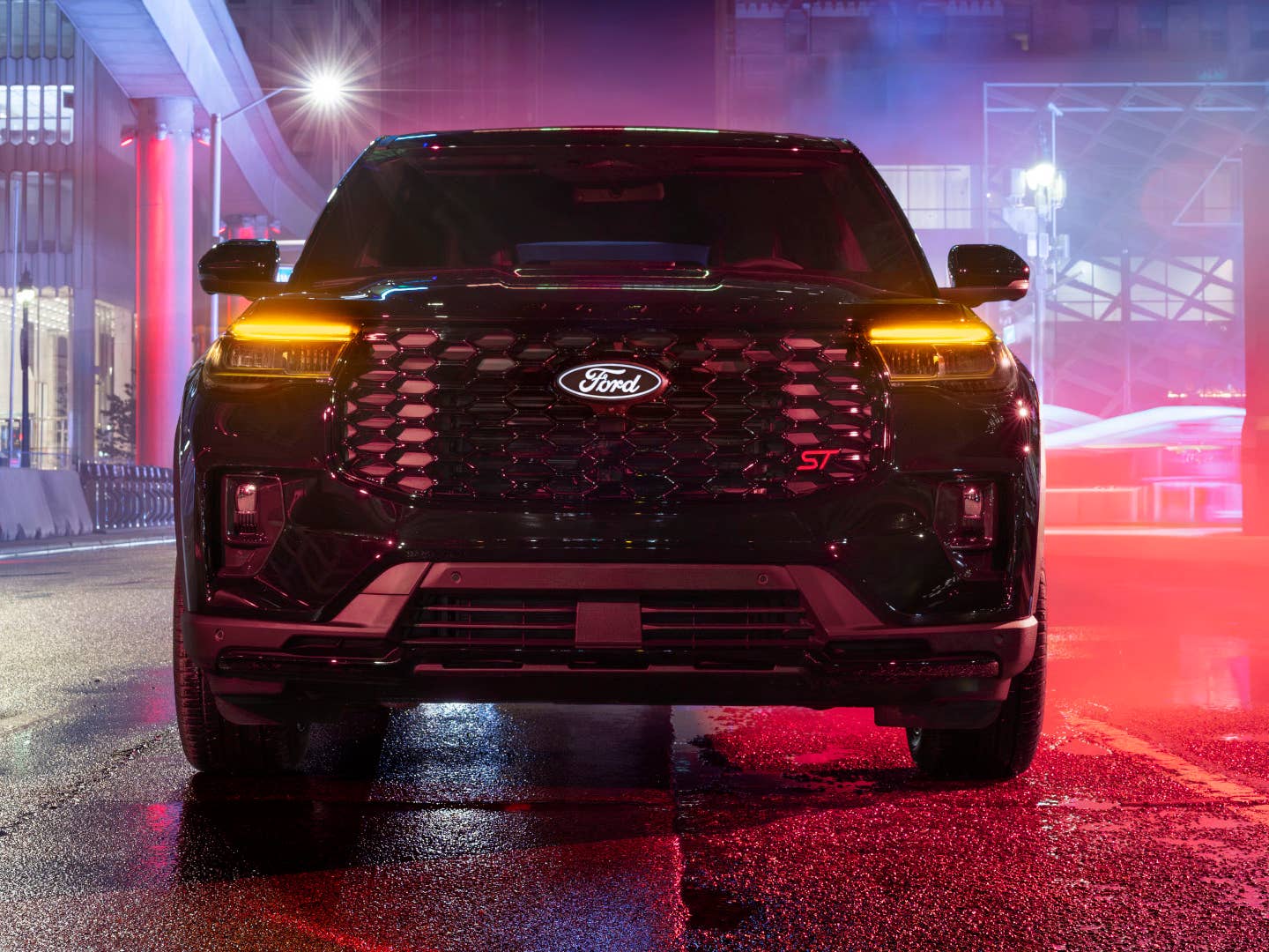 Ford's Sporty Three-Row SUV Leans Into Its Dark Side with New Sinister ...