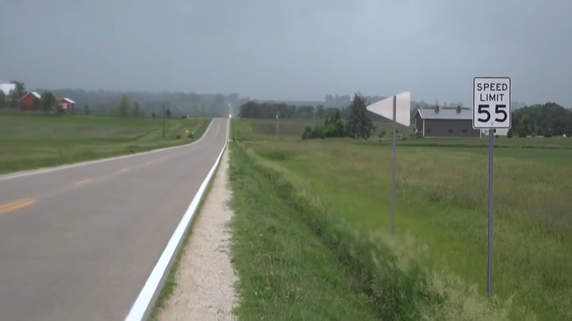 Iowa’s 55 MPH Rural Highway Limit Is Finally Going Up - Autoblog