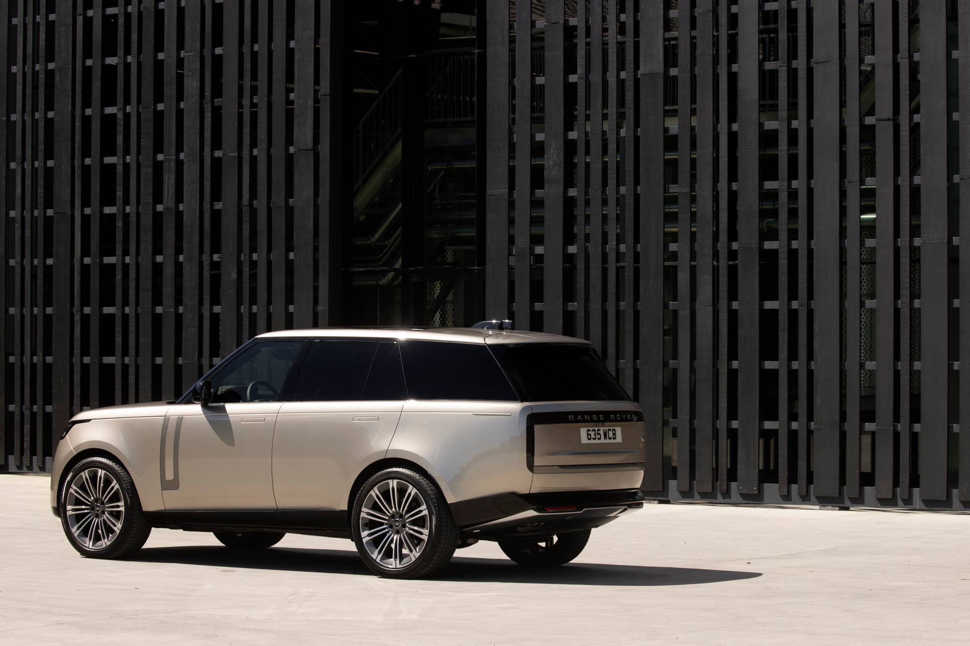 2025 Land Rover Range Rover - Autoblog