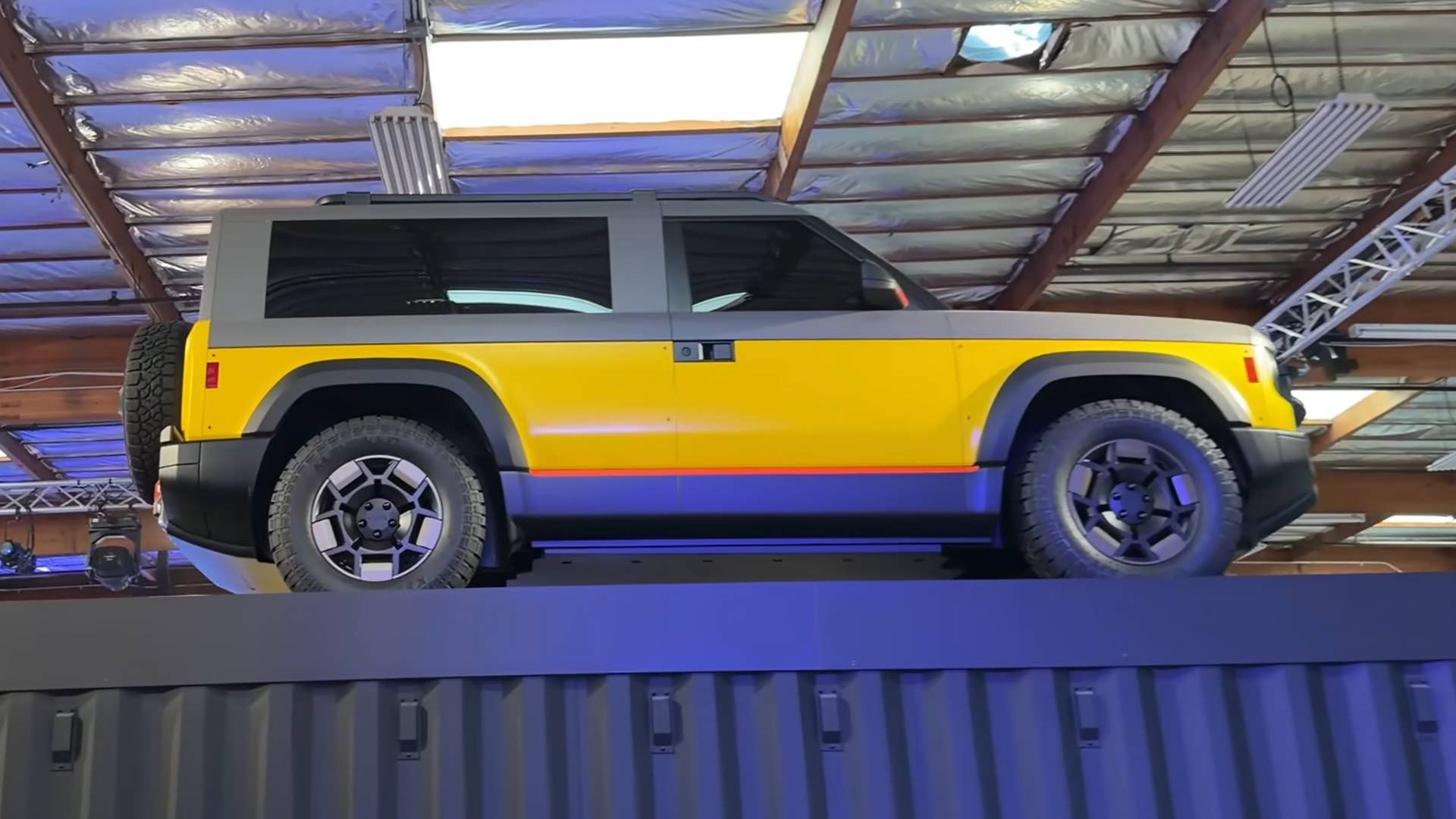 Slate’s $25,000 Electric Truck Can Become An SUV In Your Garage - Autoblog