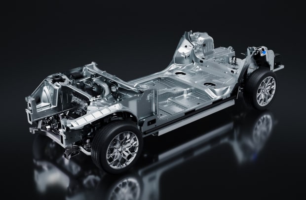 Stellantis reveals STLA Large platform with EV and ICE support ...