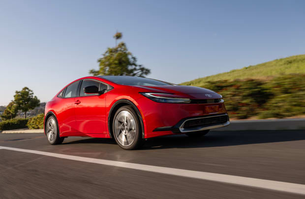 2023 Toyota Prius Review: It's not just about sky-high MPG anymore ...