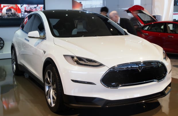 Elon Musk confirms September 29 delivery for first Model X EVs Autoblog