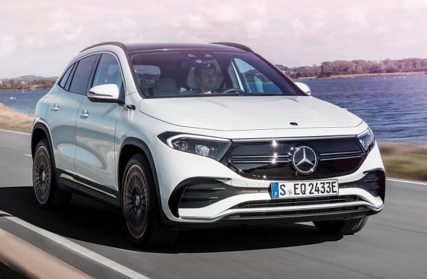 Mercedes eq 250 store