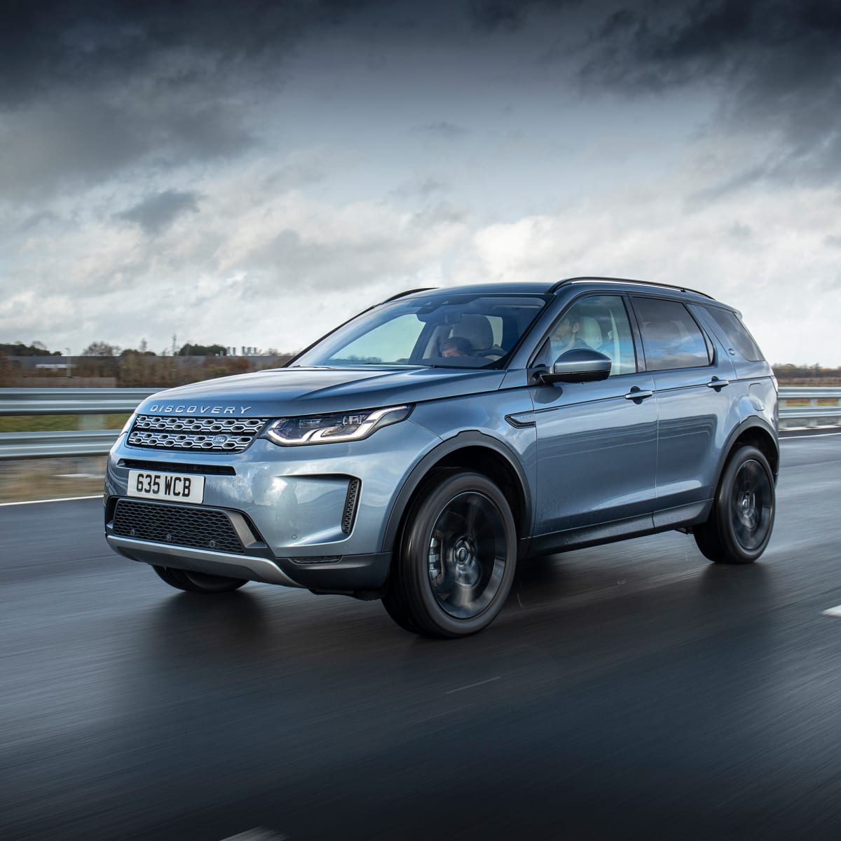Range Rover Evoque P300e and Land Rover Discovery Sport P300e PHEVs debut Autoblog