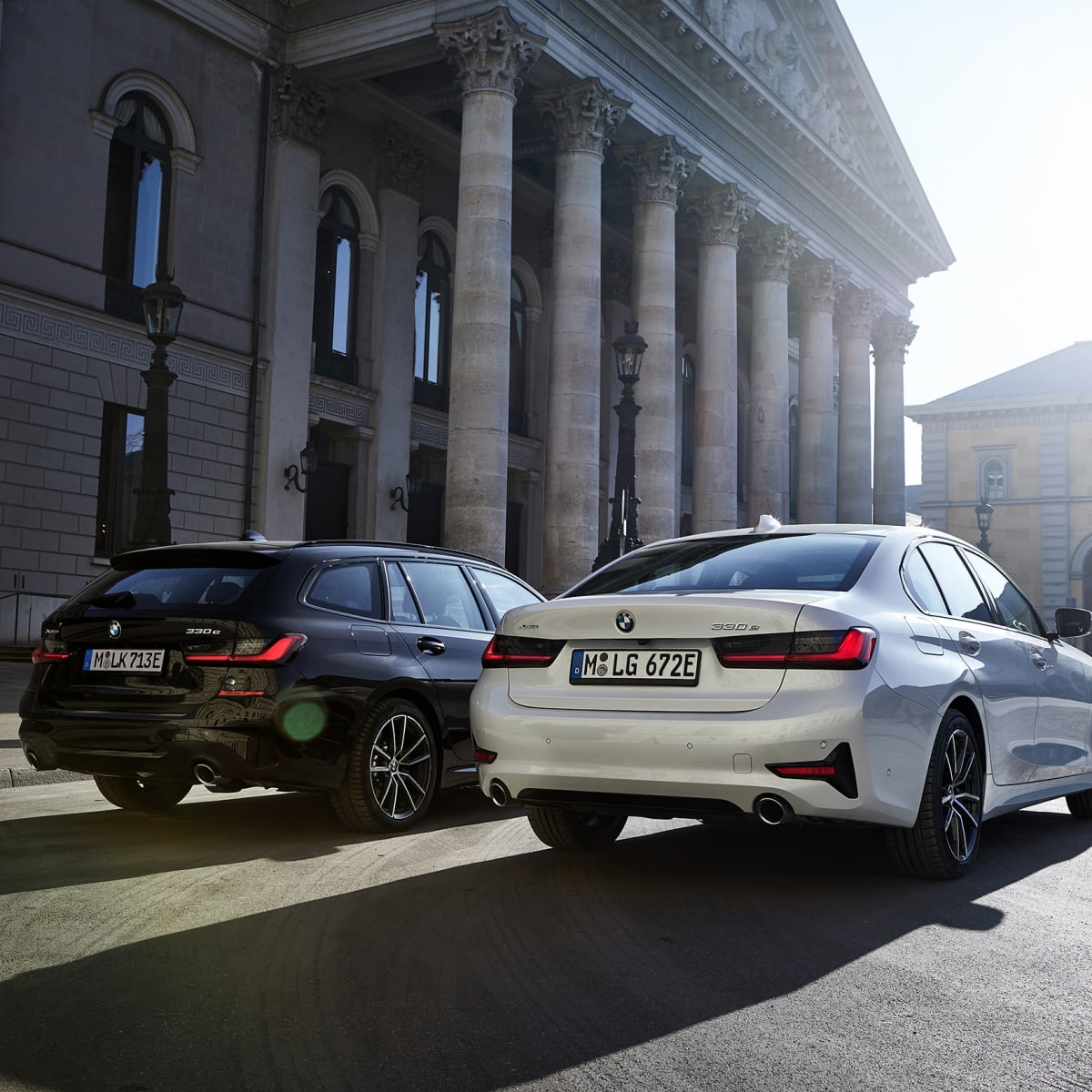 330e xdrive touring store