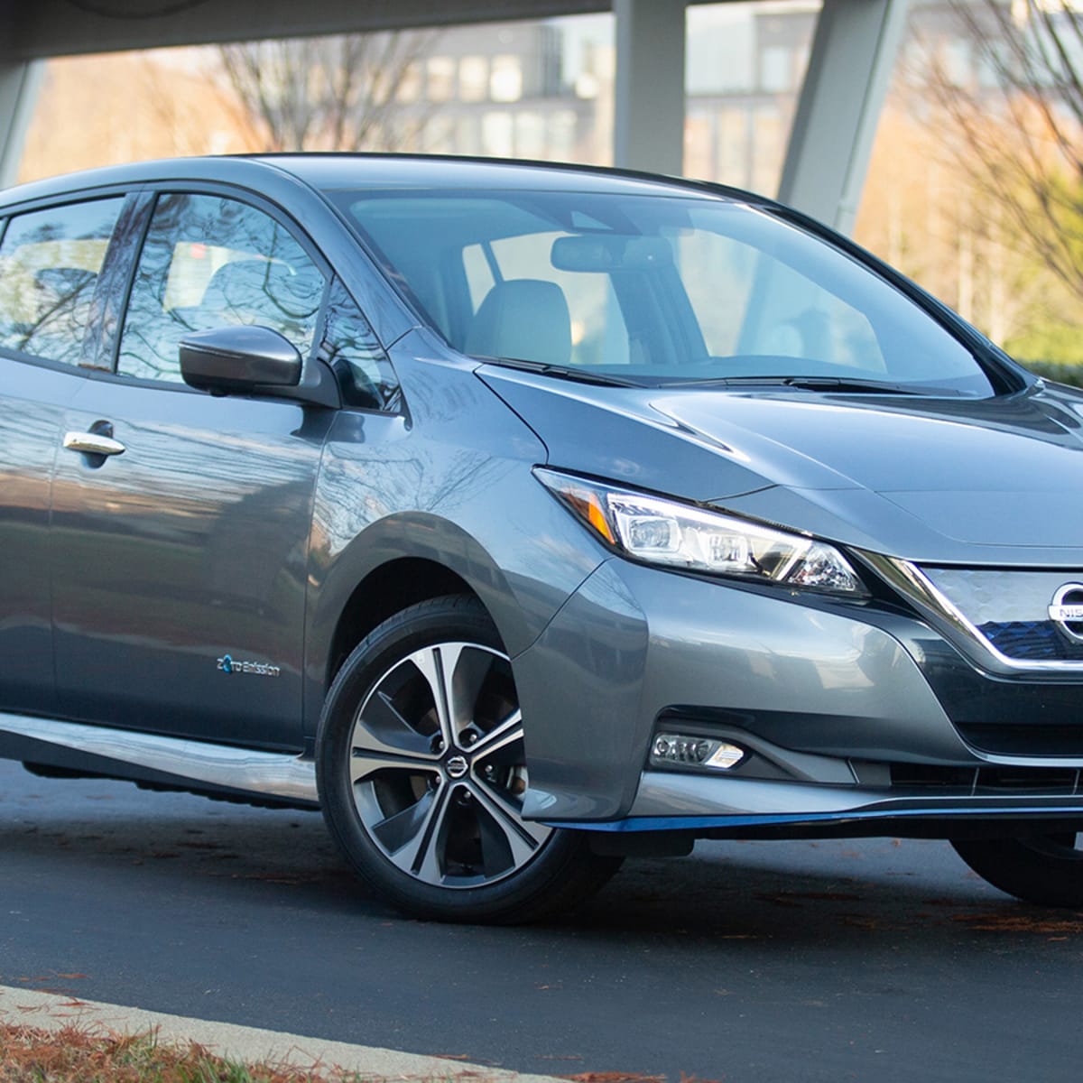 2021 Nissan Leaf Review What s new range prices pictures Autoblog