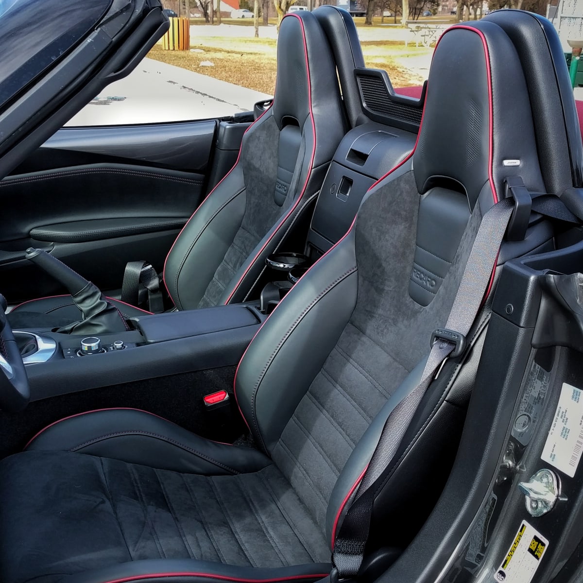 2018 Mazda MX 5 Miata finally has a great pair of seats Autoblog