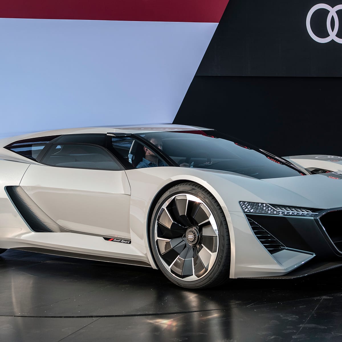 Audi PB18 E Tron is an electric supercar with a sometimes center seat Autoblog
