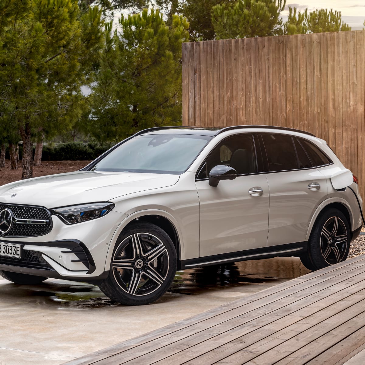 Mercedes suv glc 350 e 4matic store