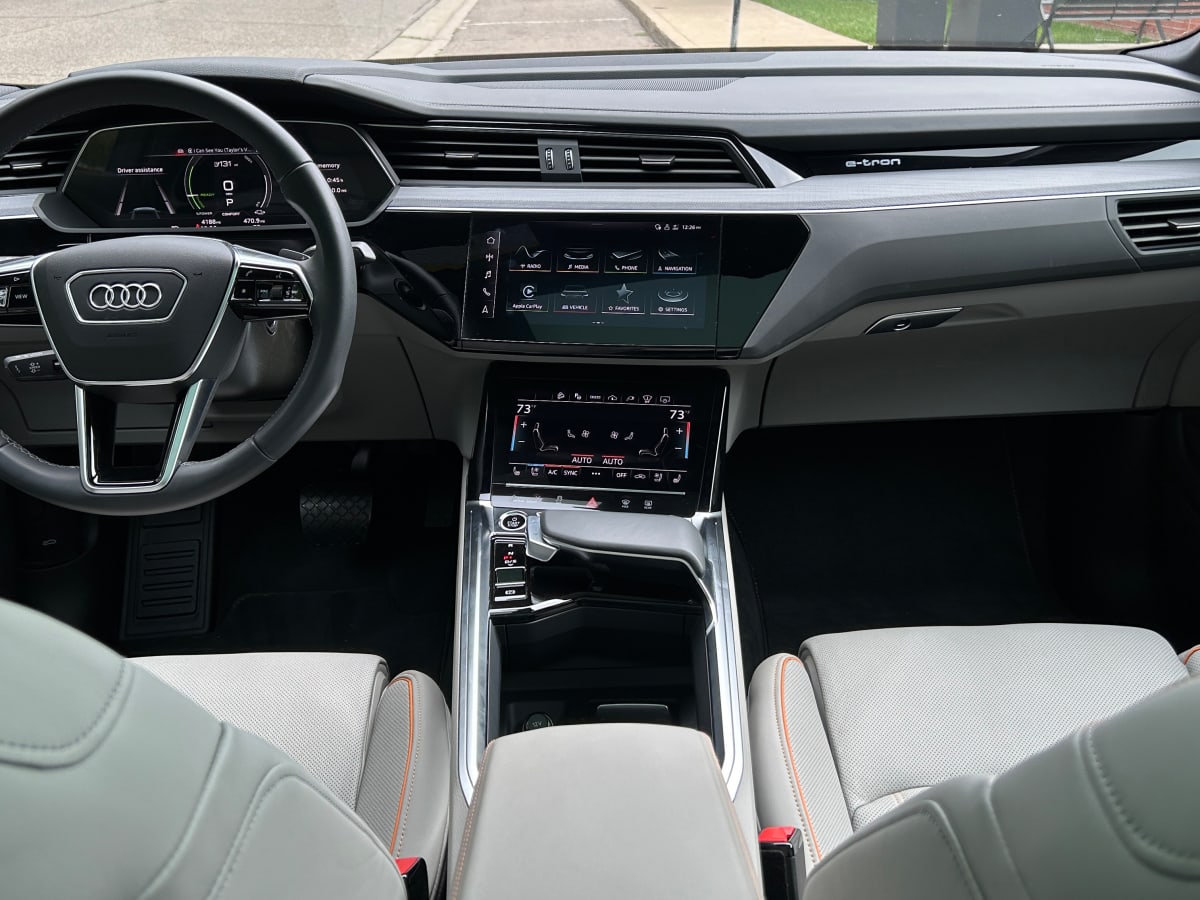 2024 Audi Q8 E Tron Interior Review Awash in the luxury of silence Autoblog
