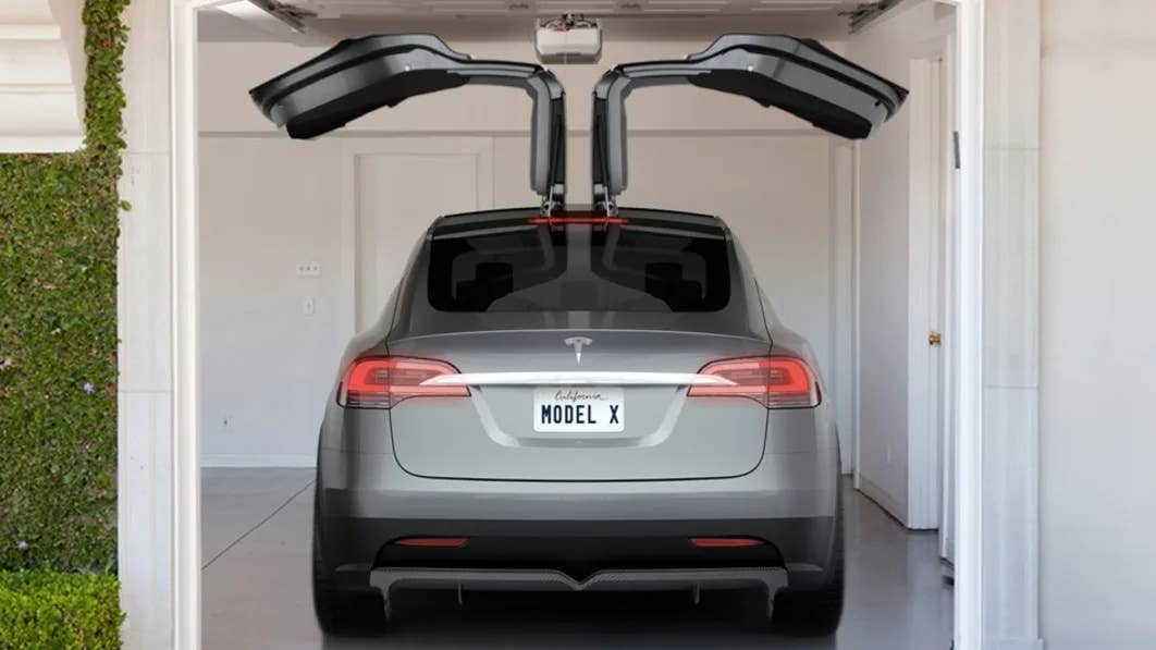 Even Tesla knows swinging doors are bad