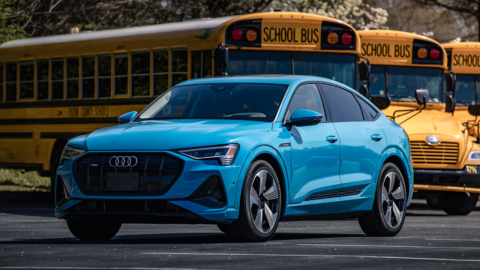 Audi testing bus, school zone vehicle-to-infrastructure system