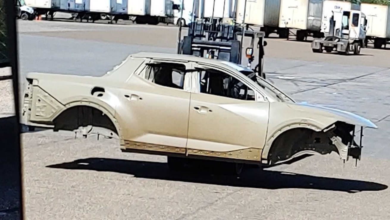 Hyundai Santa Cruz pickup body shell spotted in the open
